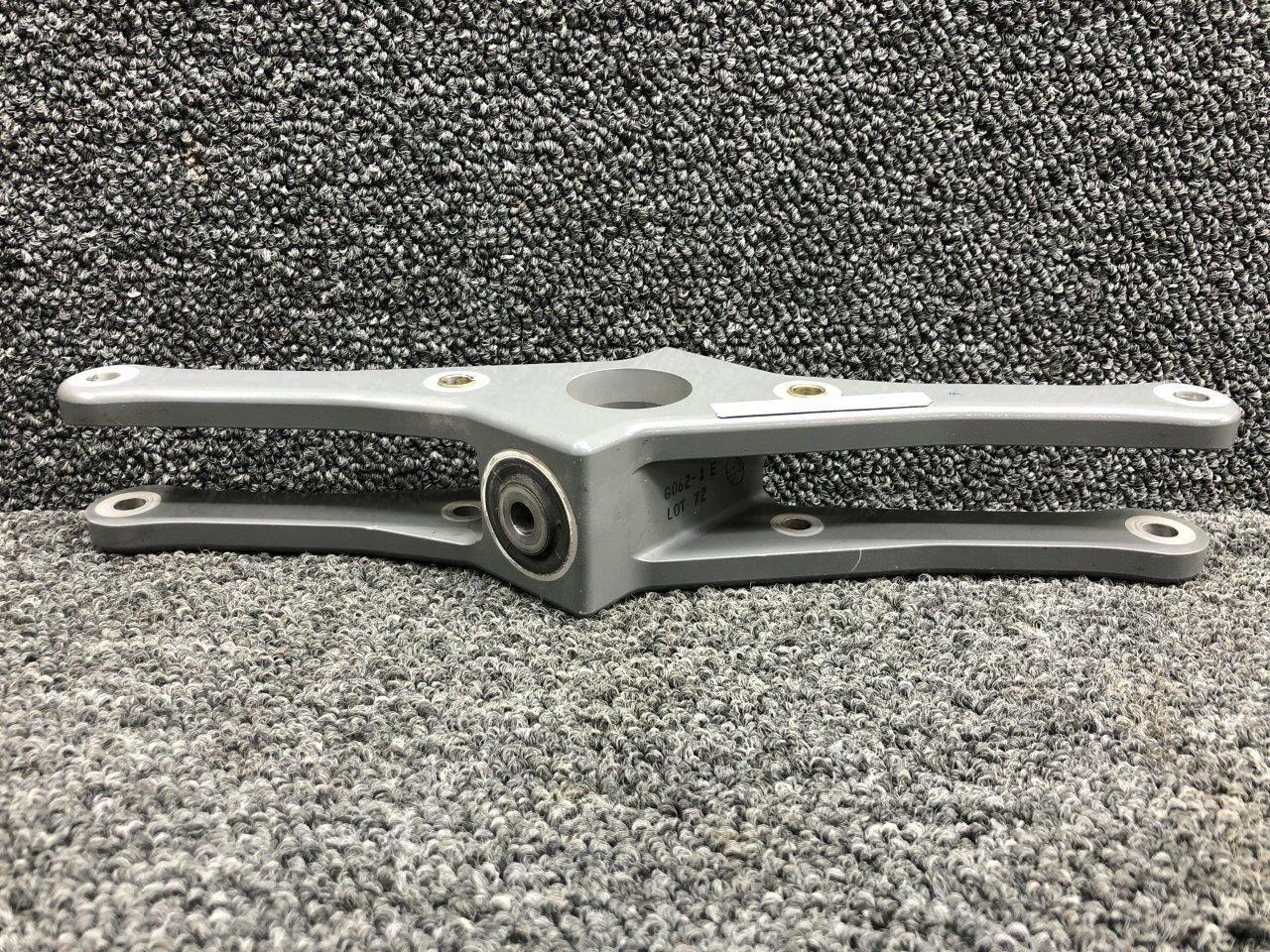 G062-1 (ALT: G062-2) Robinson R44 Tail Rotor Hub Assembly (Rotor Struck)