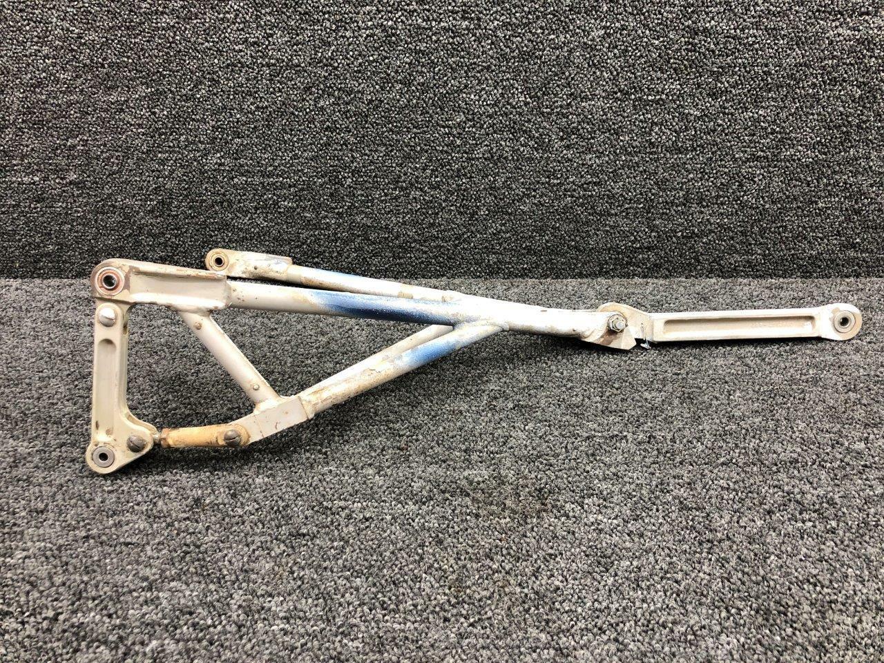 0842000-70, 0842000-33 Cessna Nose Gear Drag Brace has Arm, Brace and Fork