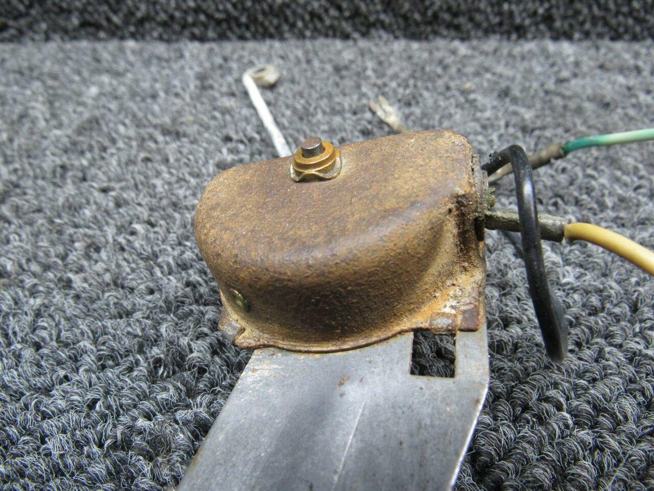 C590501-0101 (USE: 7740-00485) Cessna 172F Flap Position Transmitter ...