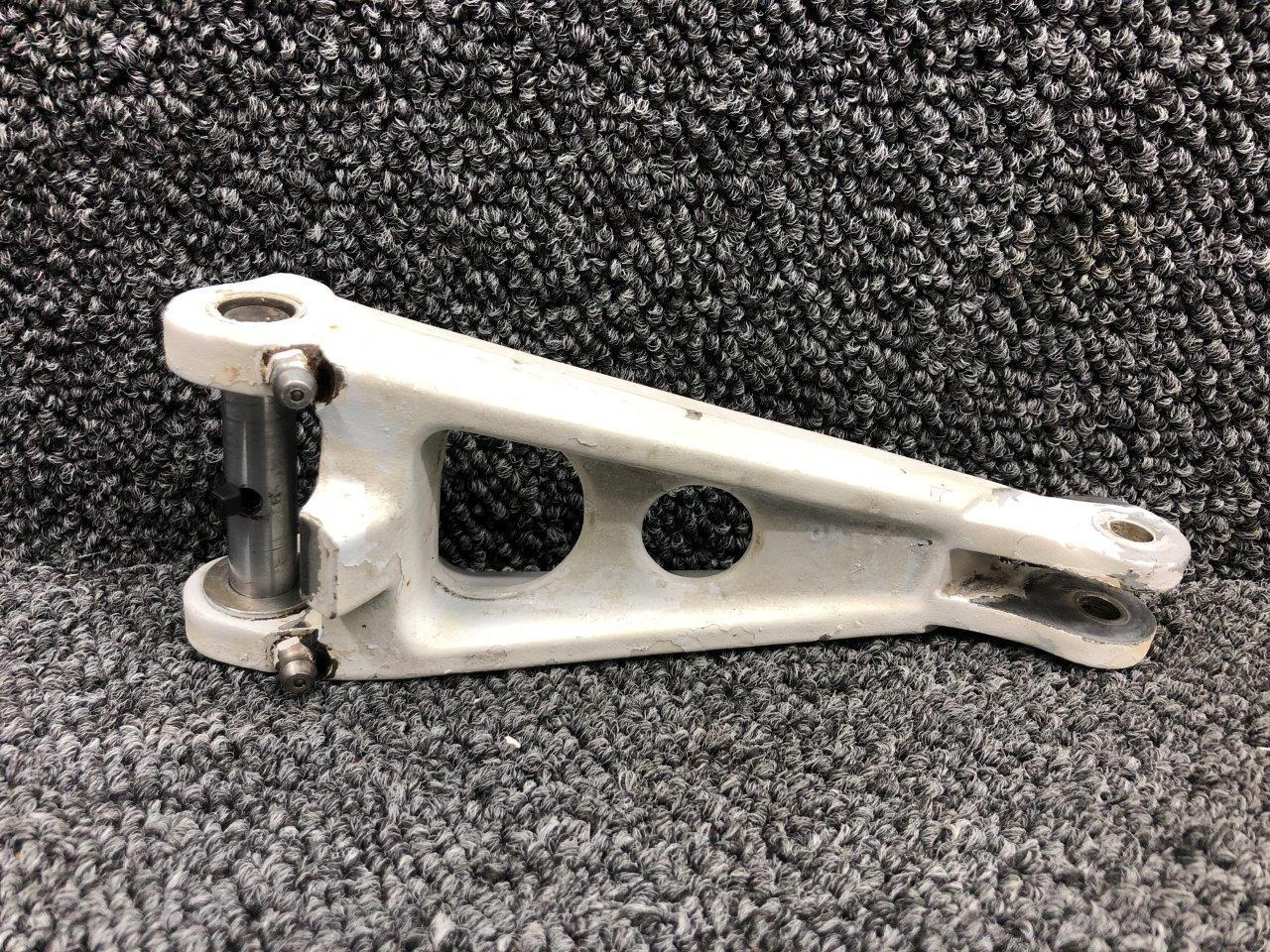 35-815194-13 / 45-815237 Beechcraft E-55 Lower Main Gear Torque Knee W/ Pin