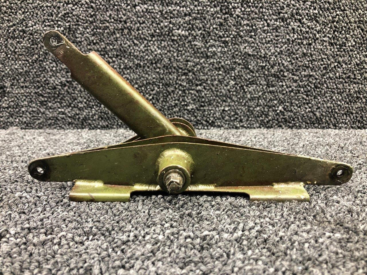 1221087-12 Cessna P210N Aileron Bellcrank Assembly RH (Autopilot ...