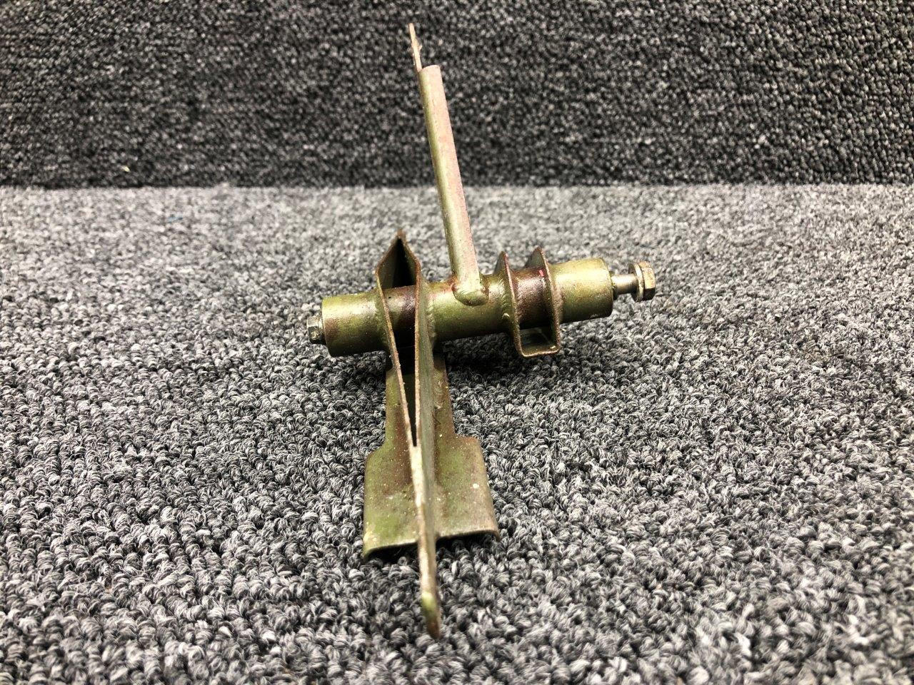 1221087-12 Cessna P210N Aileron Bellcrank Assembly RH (Autopilot ...