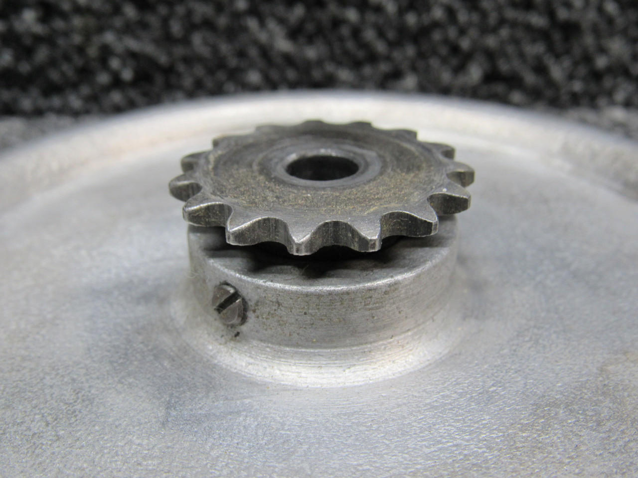 35511 Aero Commander 100-180 Elevator Trim Wheel Assembly