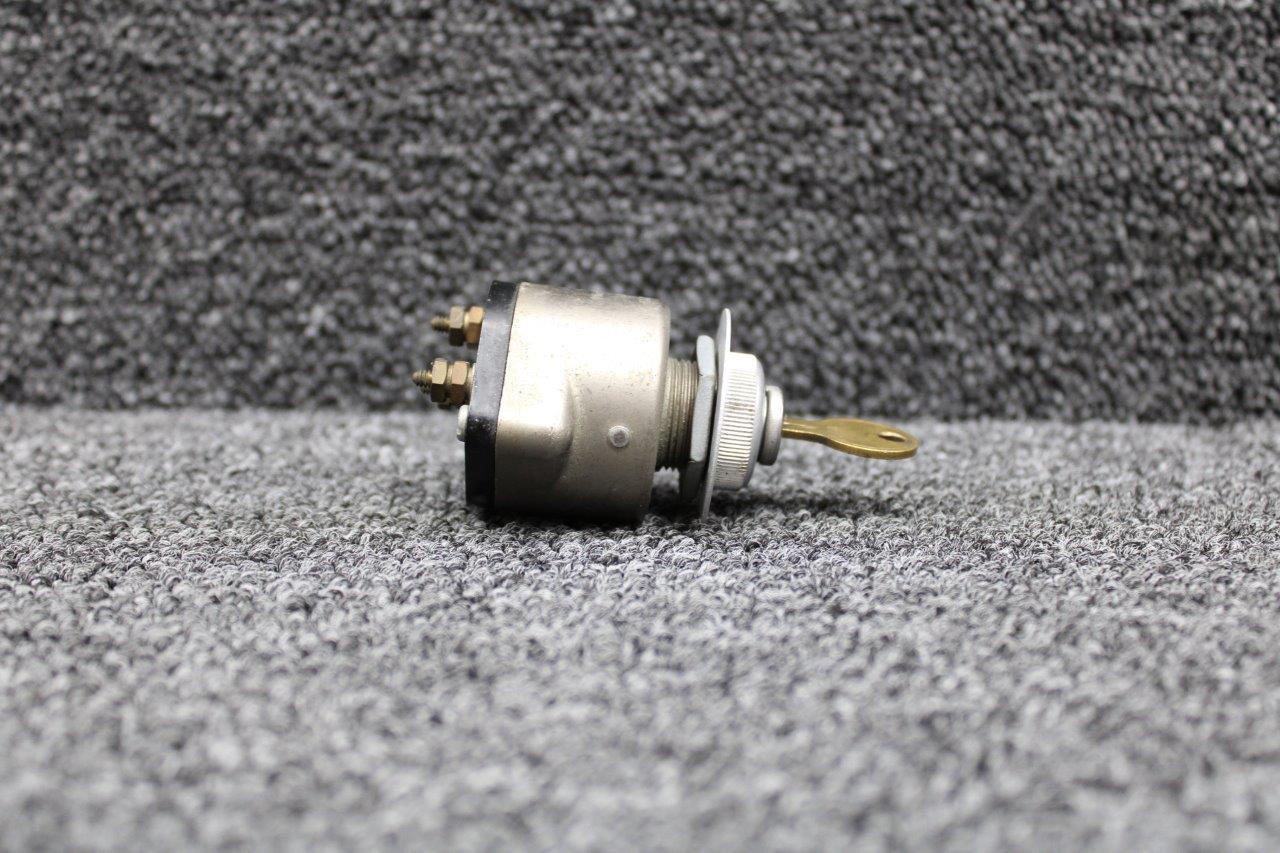 10-357290-1D Bendix Ignition Switch W/ Key
