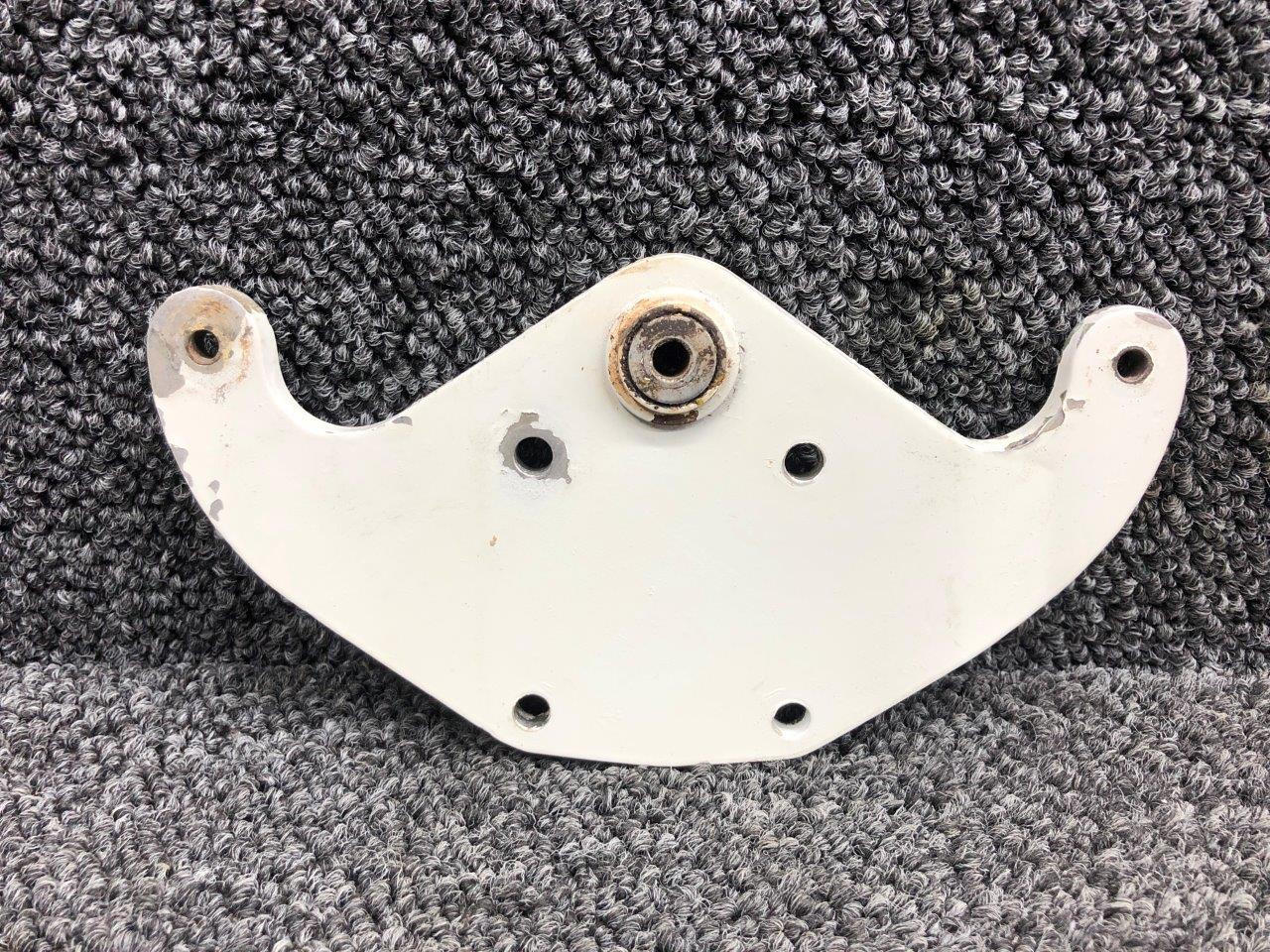 0534124 Cessna 175 AFT Elevator Bellcrank Assembly