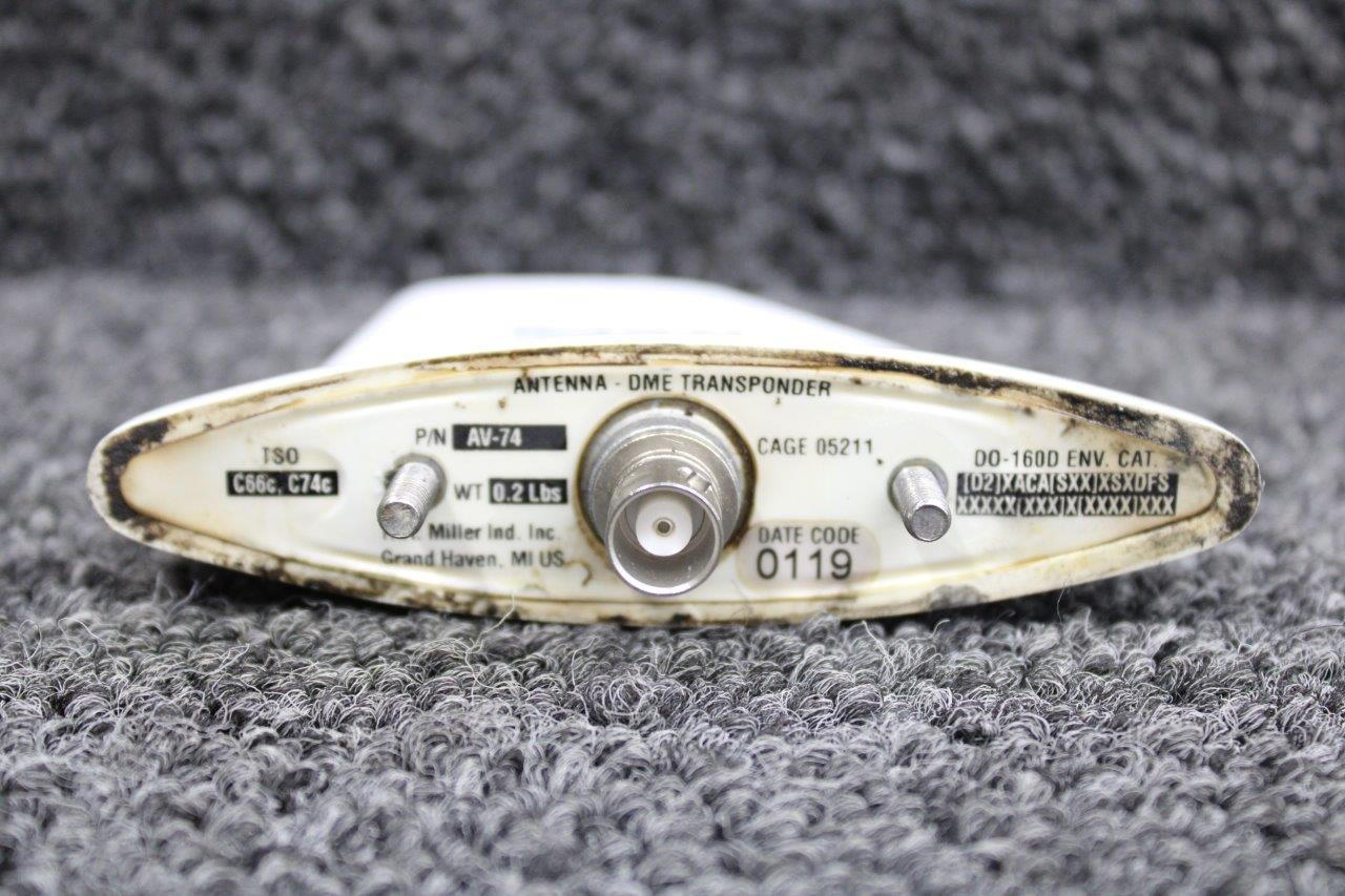 AV-74 RA Miller DME Transponder Antenna with Plate