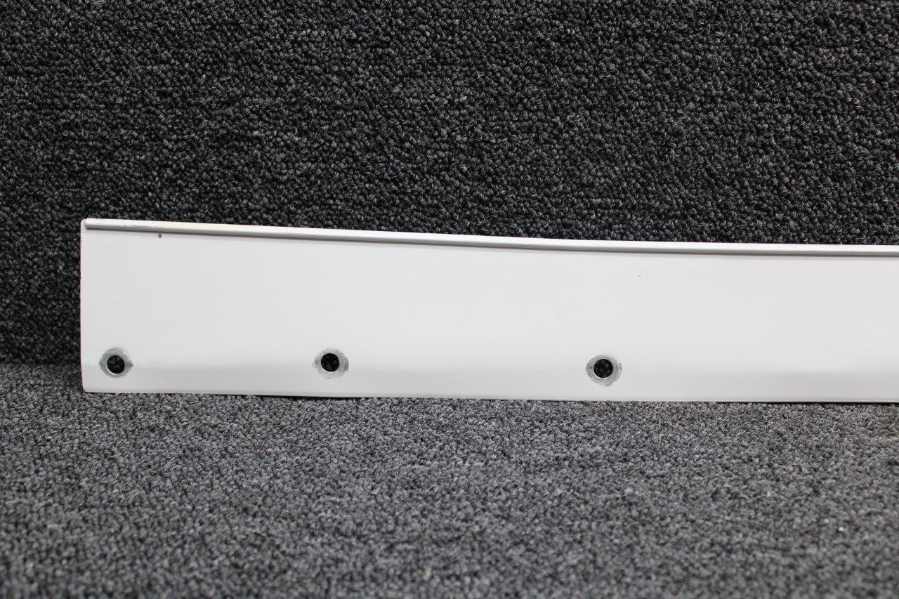 1221105-15 Cessna 210N Wing Fillet Center Lower LH