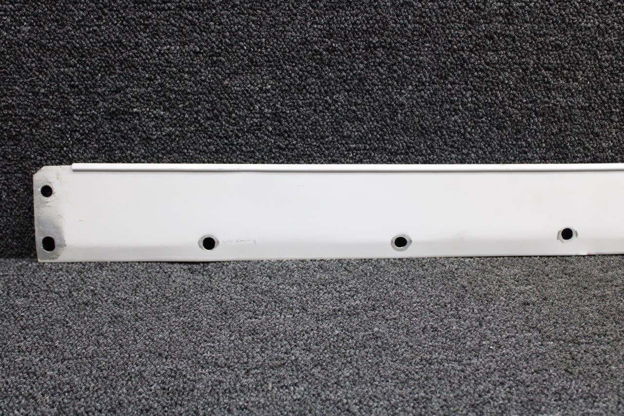 1221105-16 Cessna 210N Wing Fillet Center Lower RH