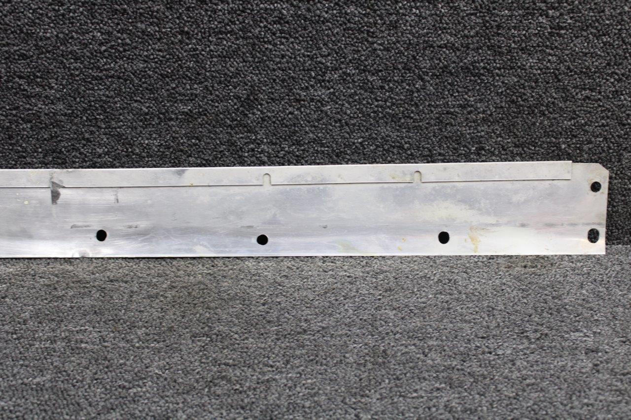 1221105-16 Cessna 210N Wing Fillet Center Lower RH