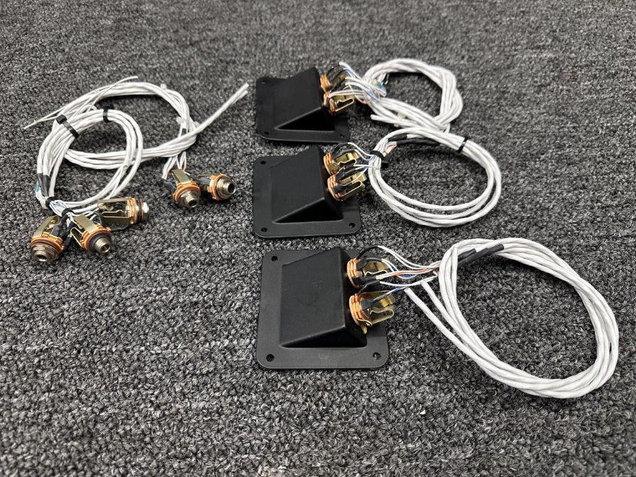 Headset and Mic Jack Set with Panels For Sale