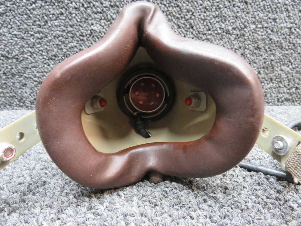 ARO Crew Oxygen Mask Minus Hose