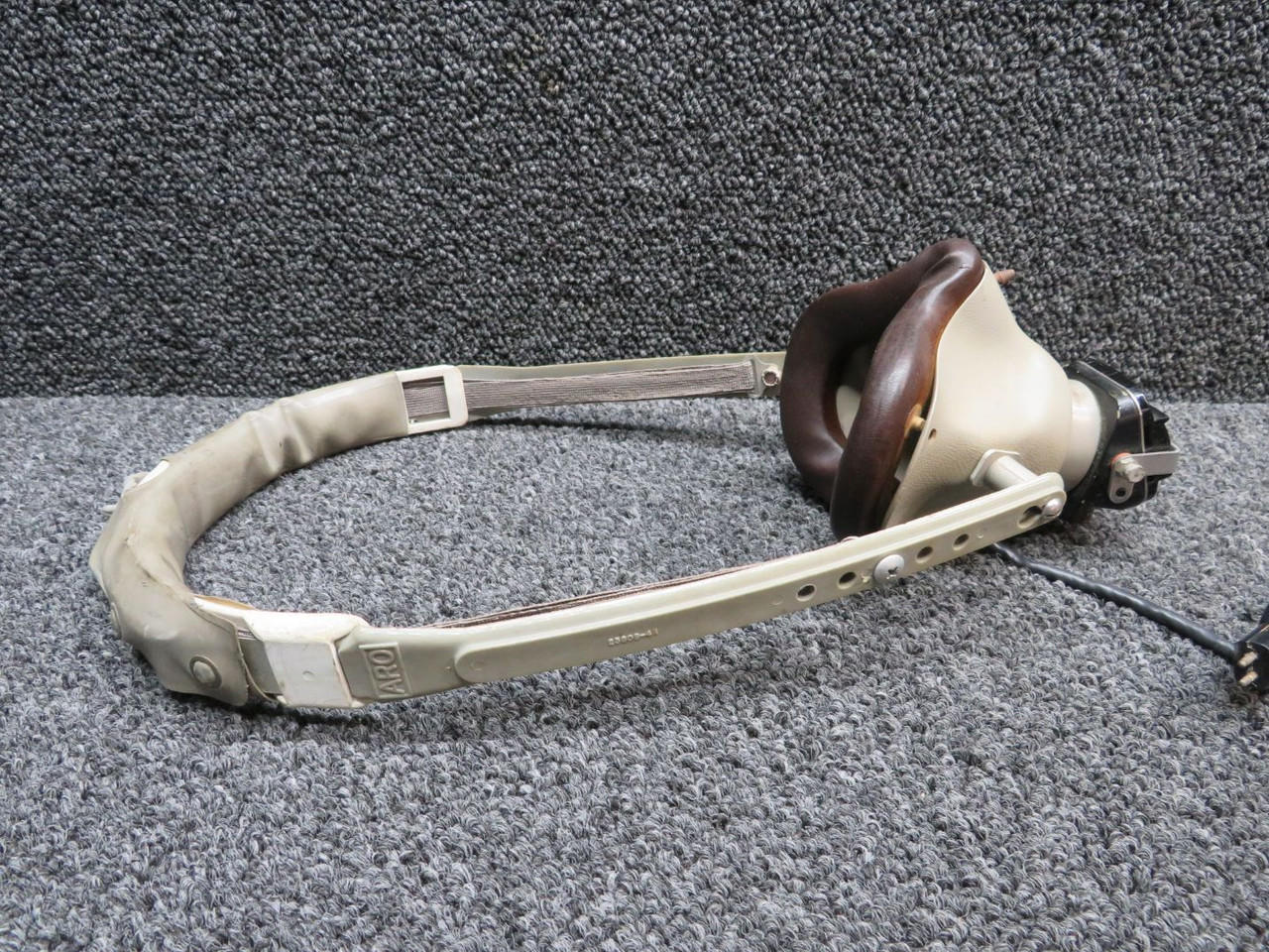 ARO Crew Oxygen Mask Minus Hose