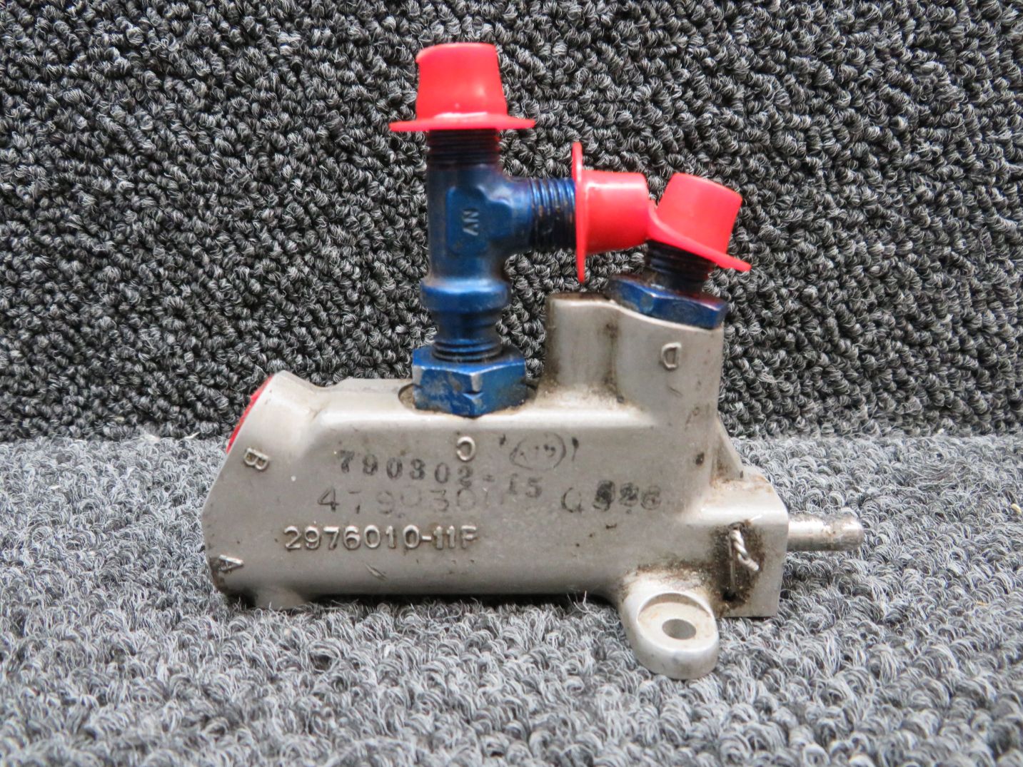OAS2966-7 Ozone Aircraft Hydraulic Valve Assembly For Sale