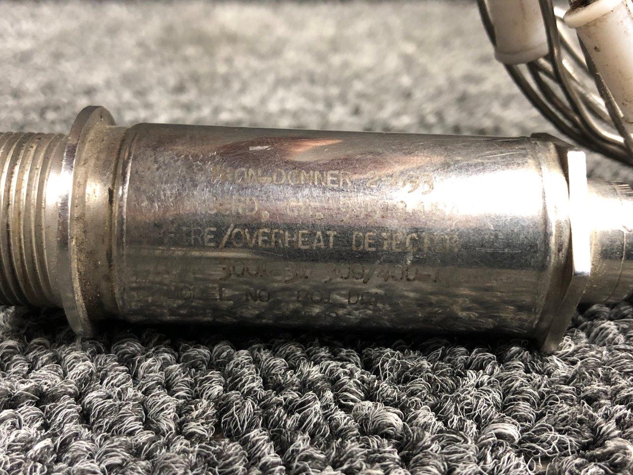 3001-31-900-400-17 Meggit 801-DRH Fire Overheat Detector Unit For Aircraft