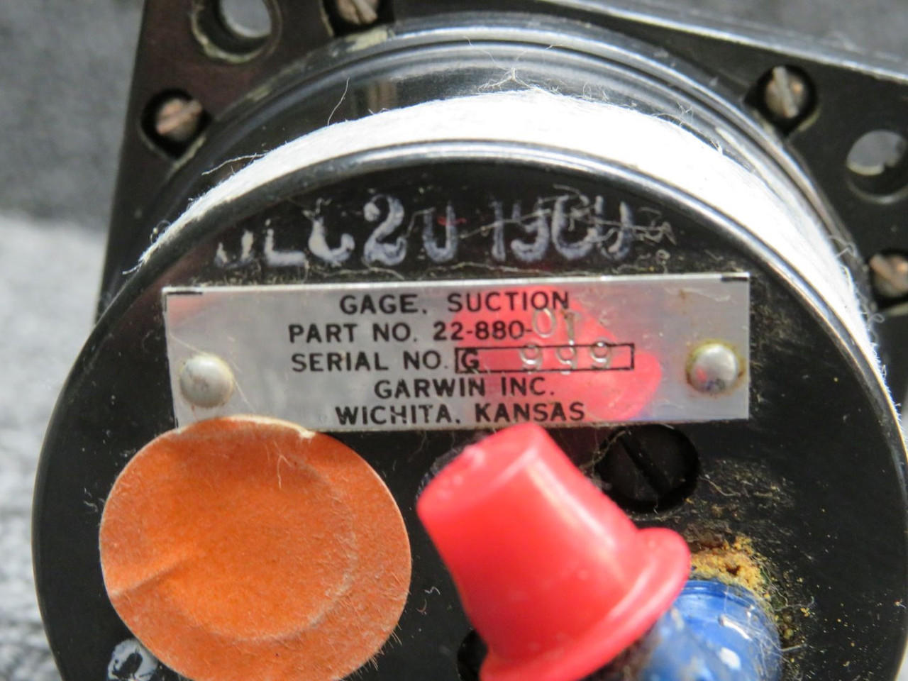 22-880-01 Garwin Brown Faced Suction Indicator