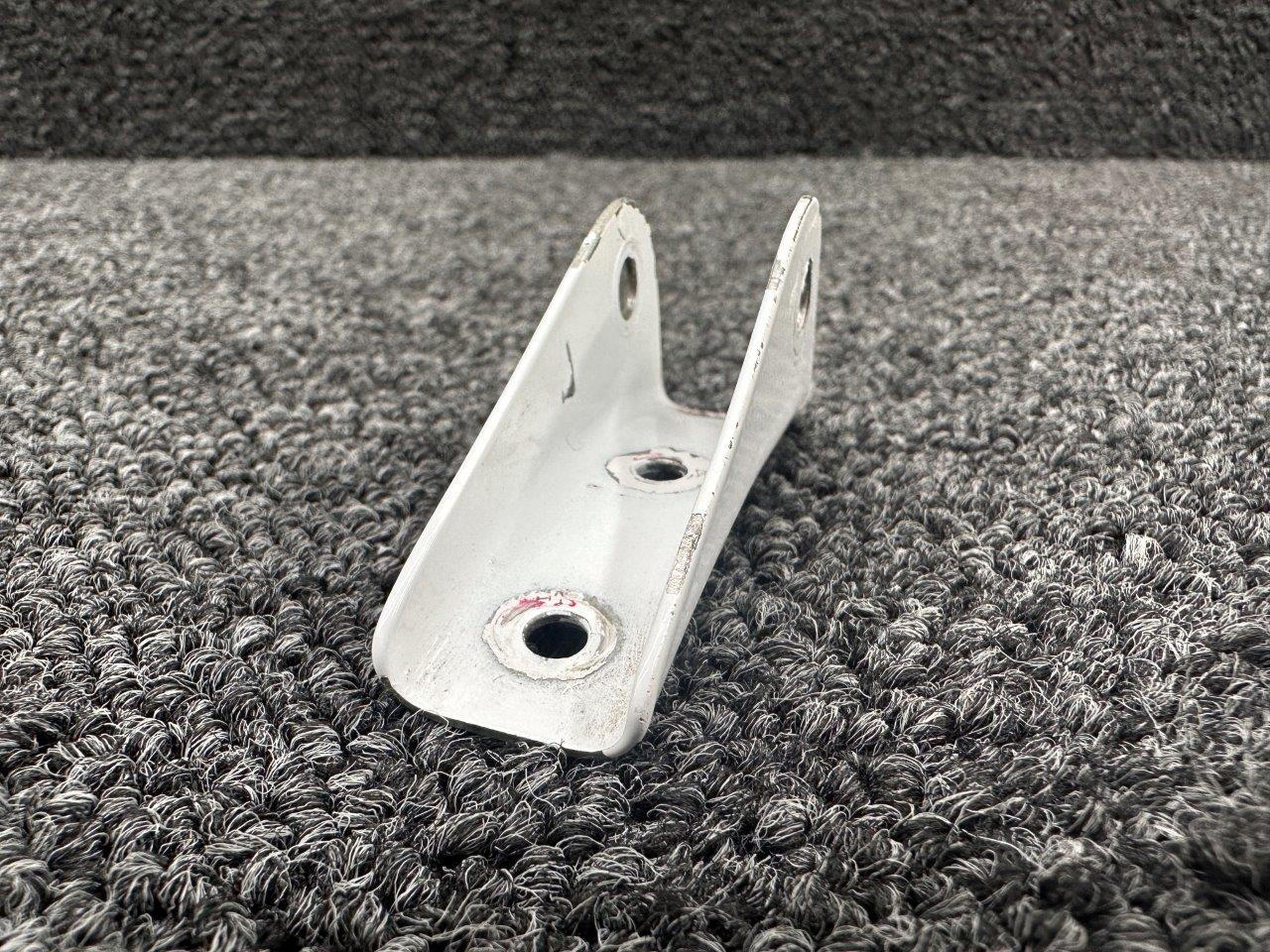 83594-002 Piper PA46-310P Outboard Flap Drive Bracket For Sale