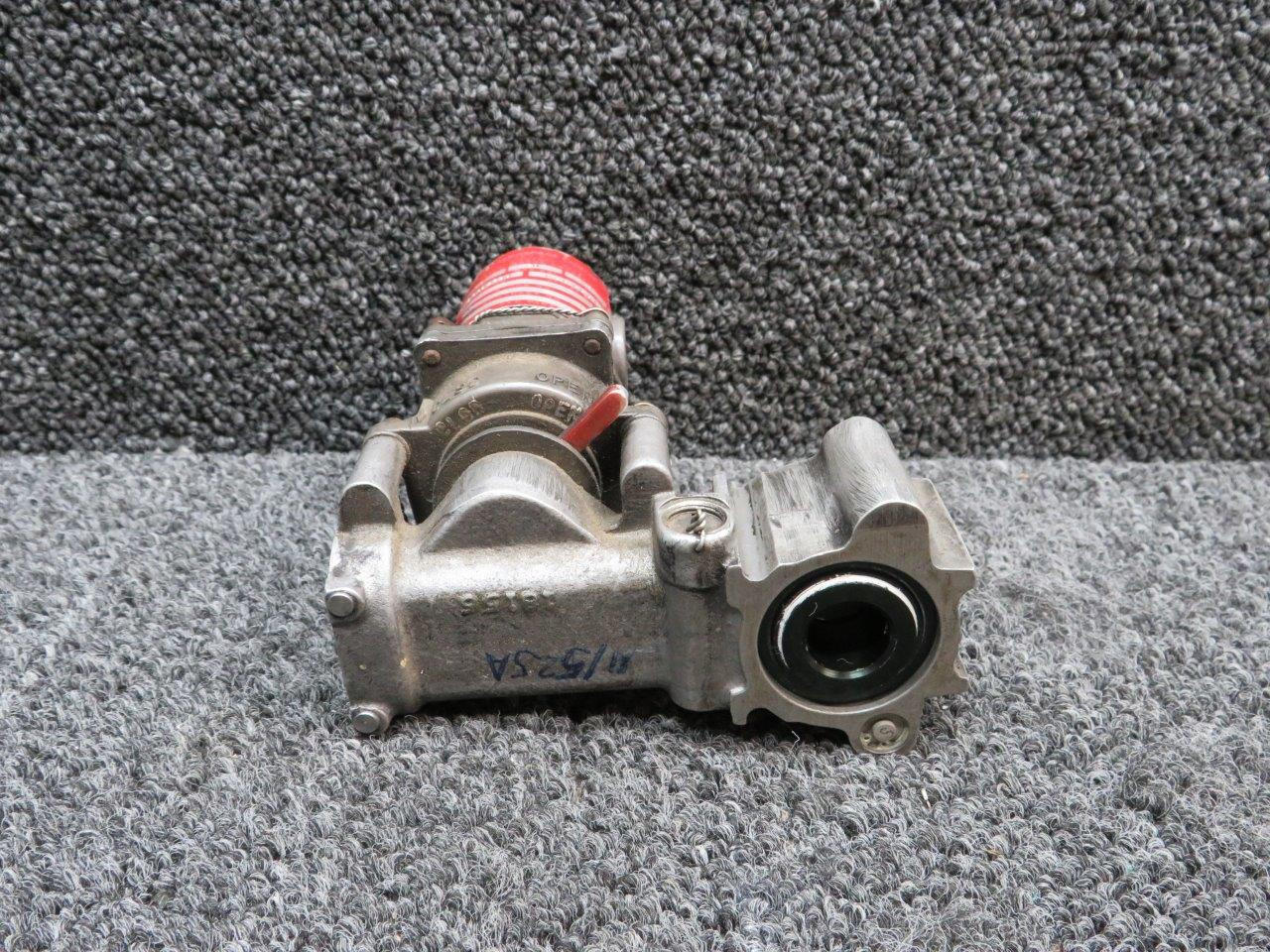 AV16B1929B ITT Aerospace Controls Fuel Motor Electric Shut Off Valve