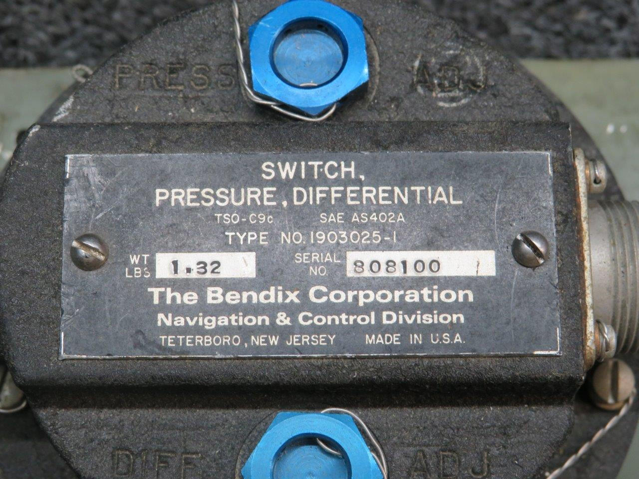 1903025-1 Bendix Differential Pressure Switch Comes With 4945-1A ...