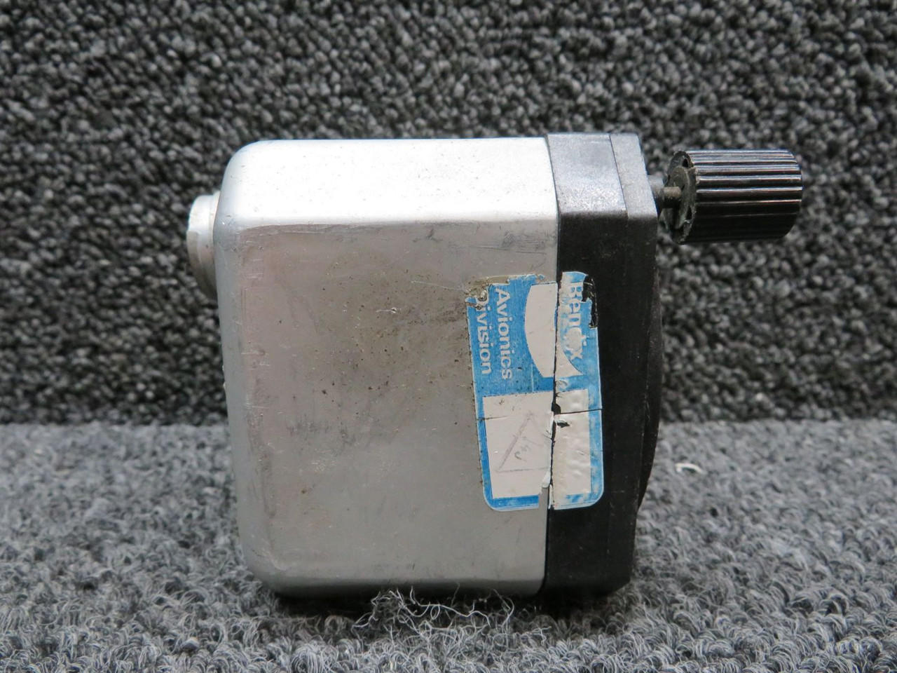 4000663-7001 Bendix IN-2072A Model Lighted 28 Volt ADF Indicator