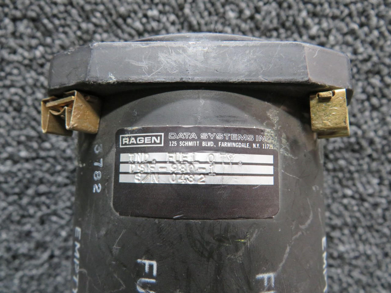 DSF-980-1 Ragen Avionics Dual Fuel Quantity Indicator