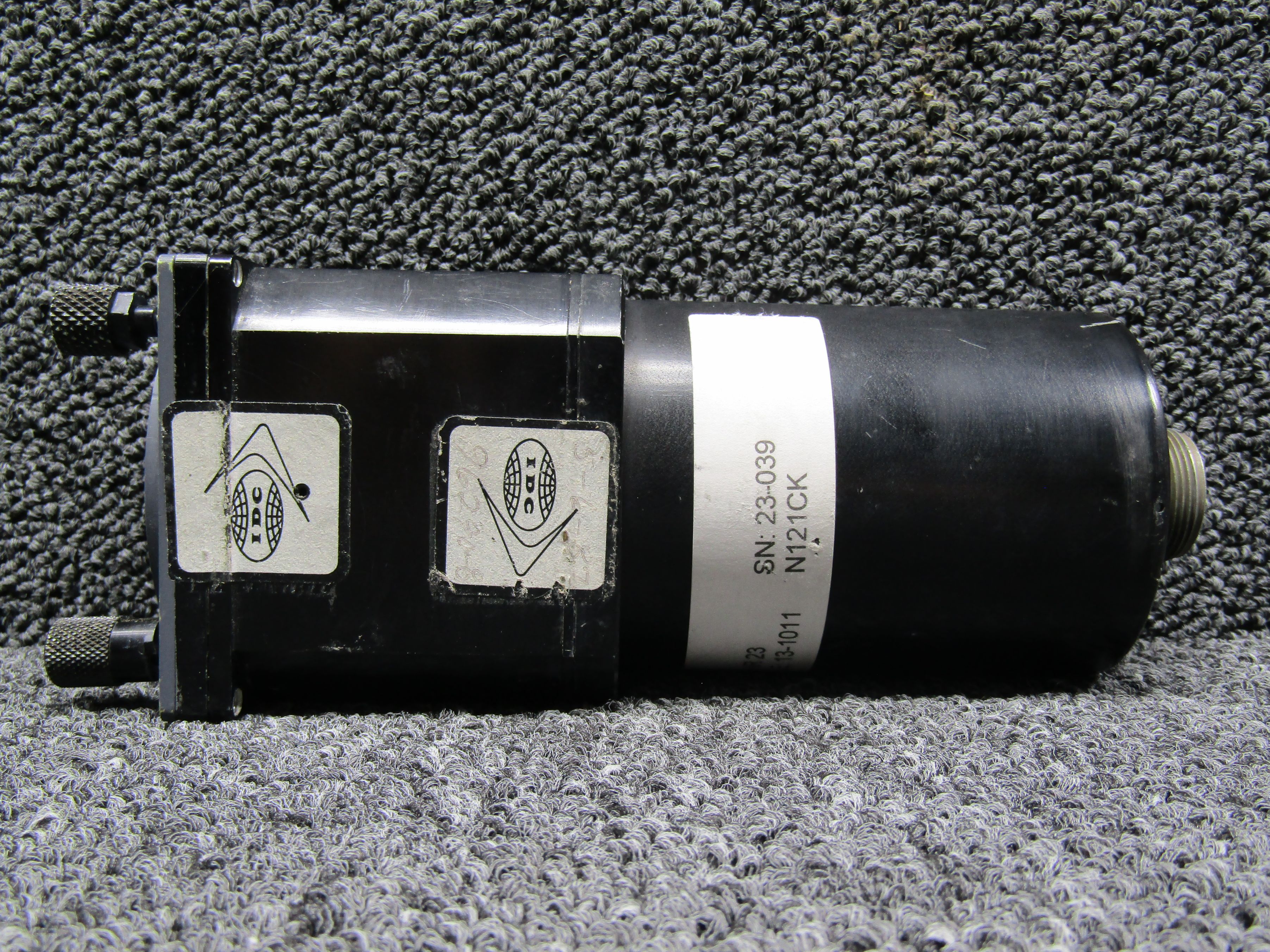 13300-4E Intercontinental Dynamics Modified Flight Cabin Altitude Indicator