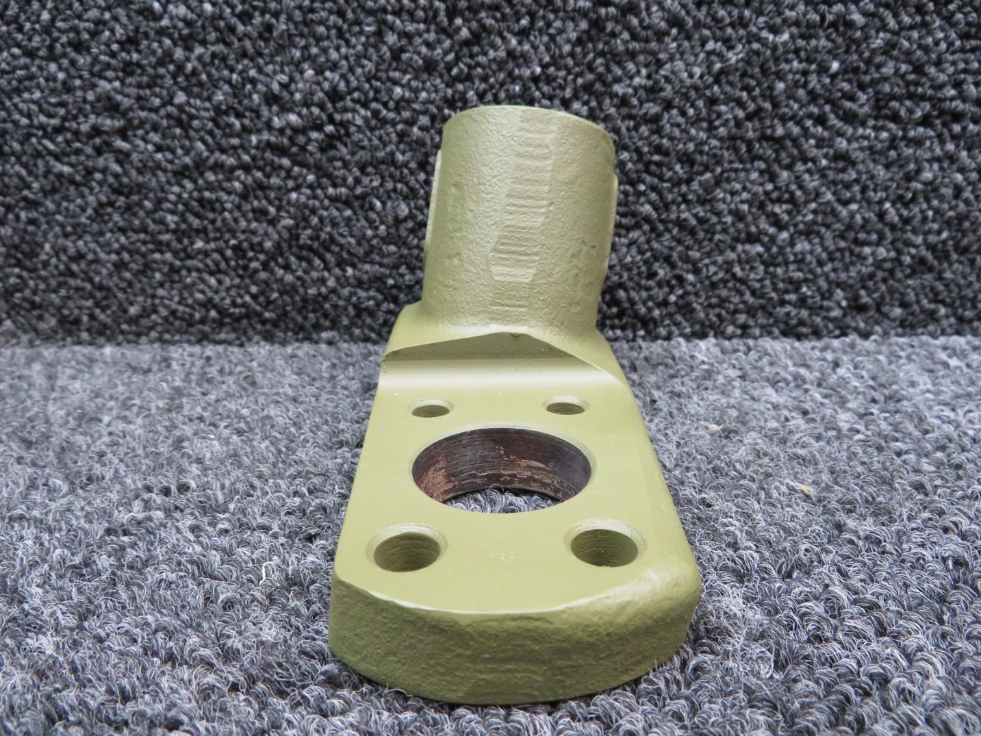 1741003-4 Cessna 177 Main Gear Wheel Attach Fitting Right Hand has PAI ...