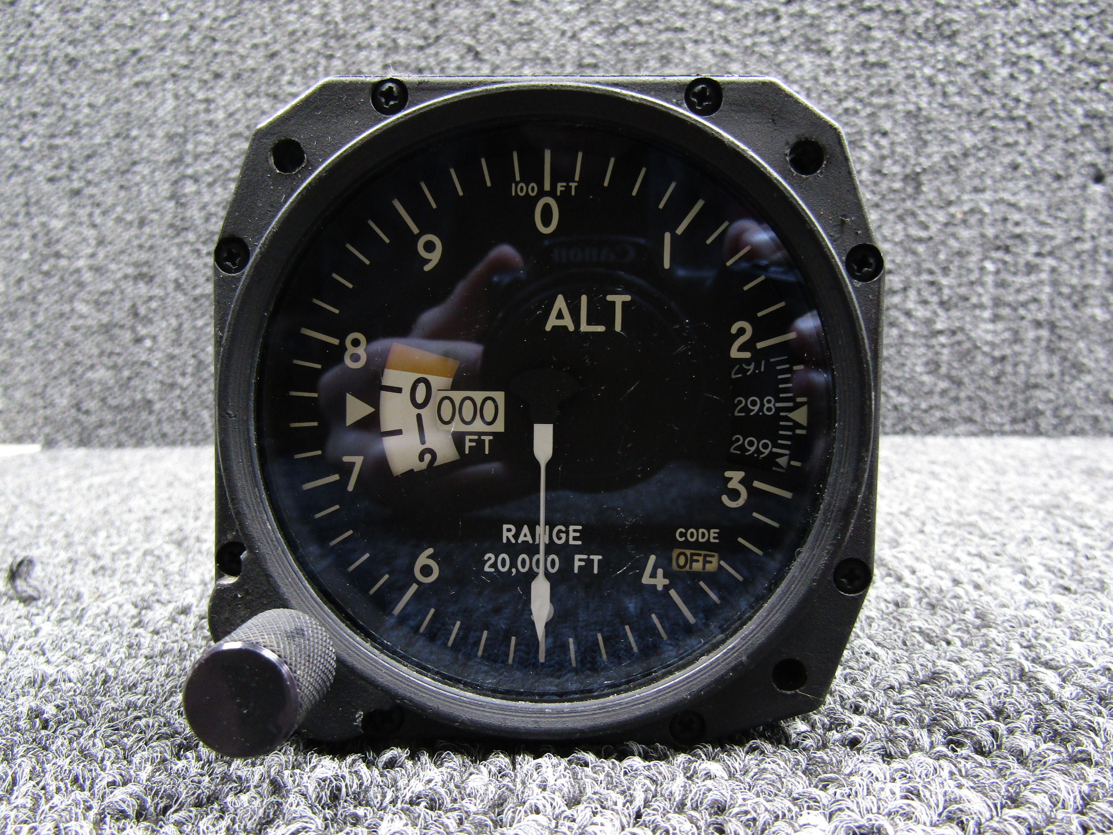 99251-3252014-0601 Bendix Encoding Altimeter Voltage: 14