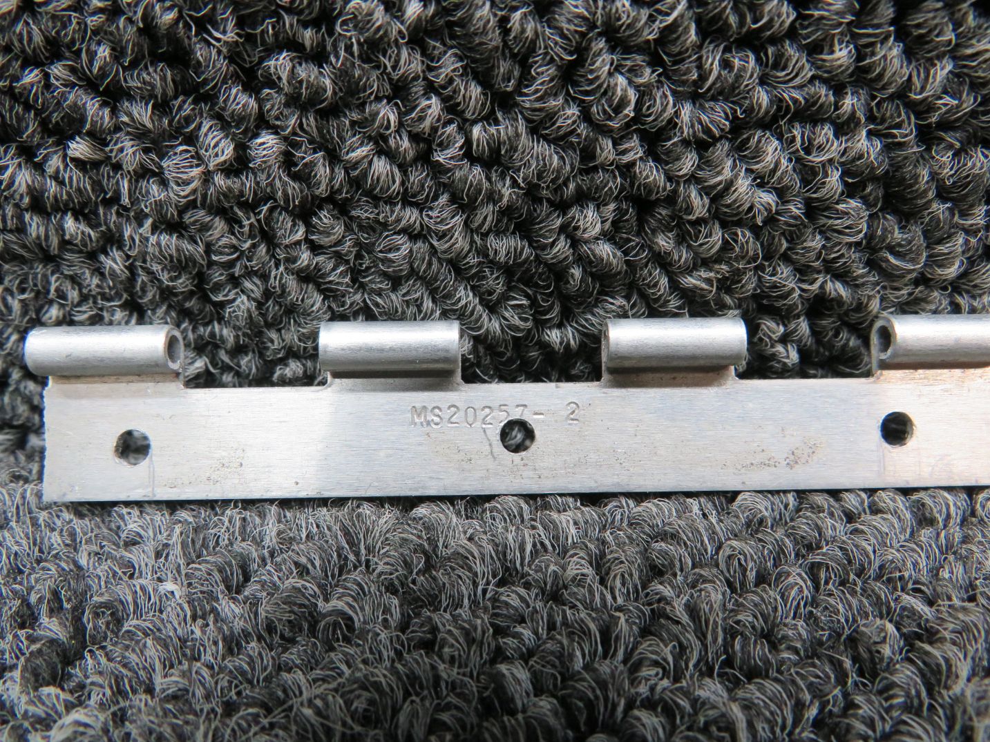 MS20257-2 Cessna Half Hinge Assembly