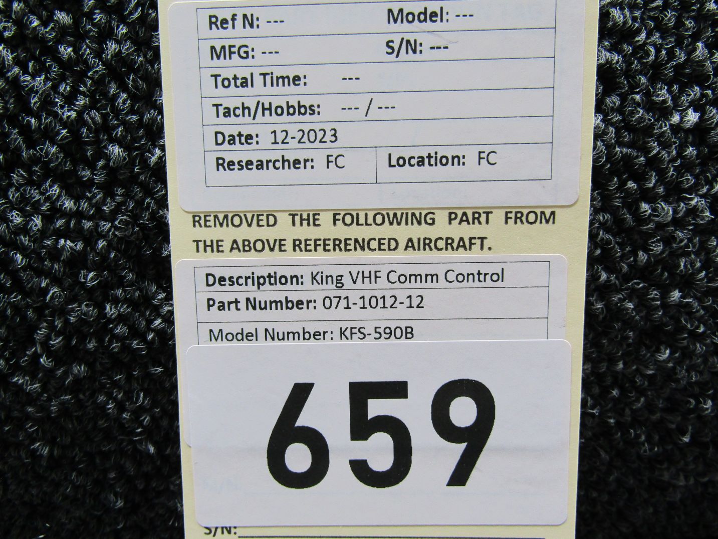 071-1012-12 King Radio KFS-590B Aircraft VHF COMM Control Box