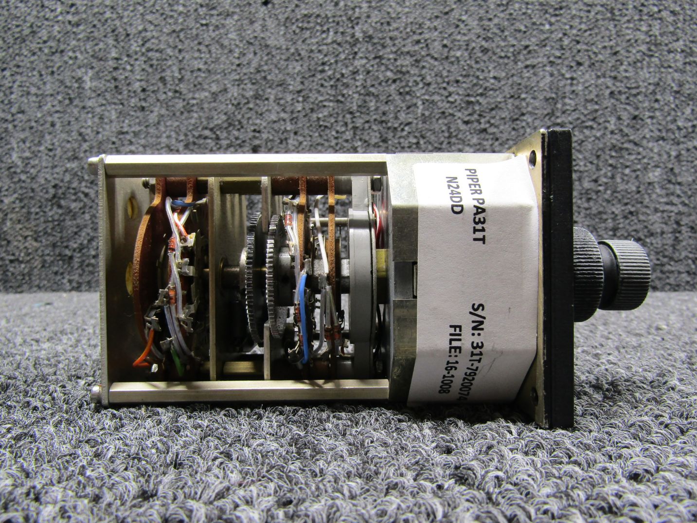 071-1012-12 King Radio KFS-590B Aircraft VHF COMM Control Box