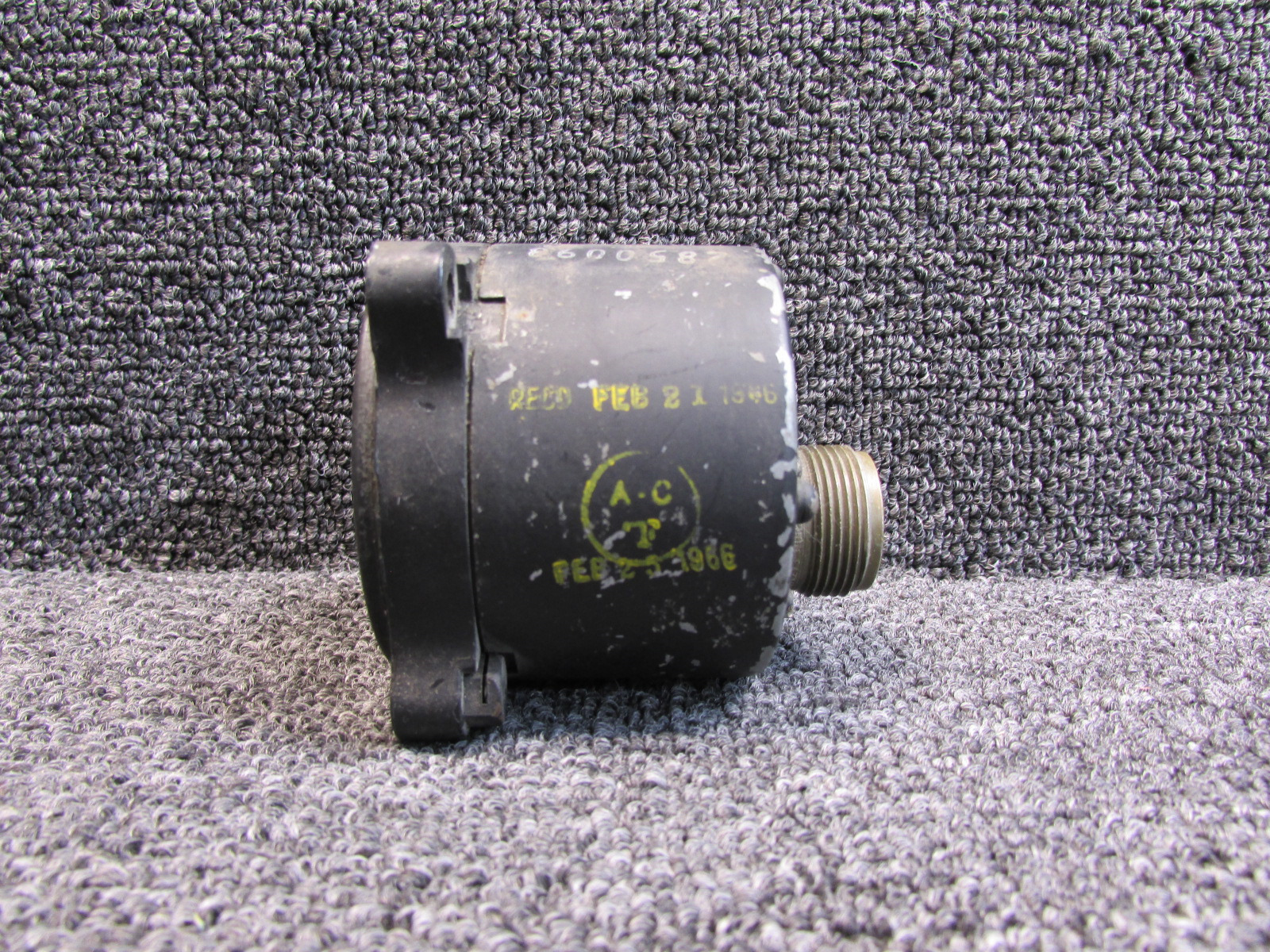 302-2-100 Universal Laboratories Aircraft Flap Position Indicator