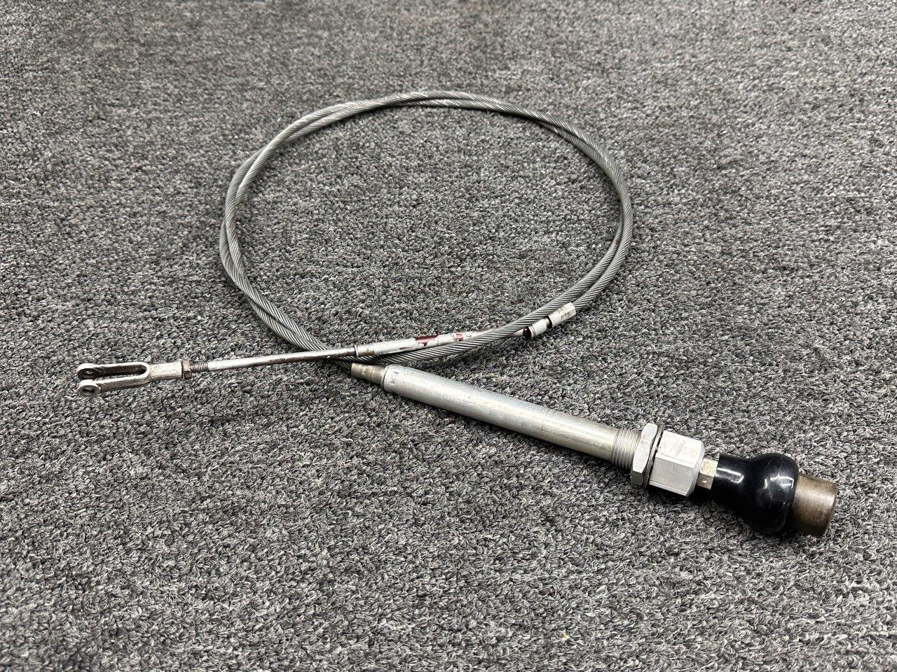 455-185 Piper PA24-400 Vernier Throttle Control Cable (L: 75-3/4”)
