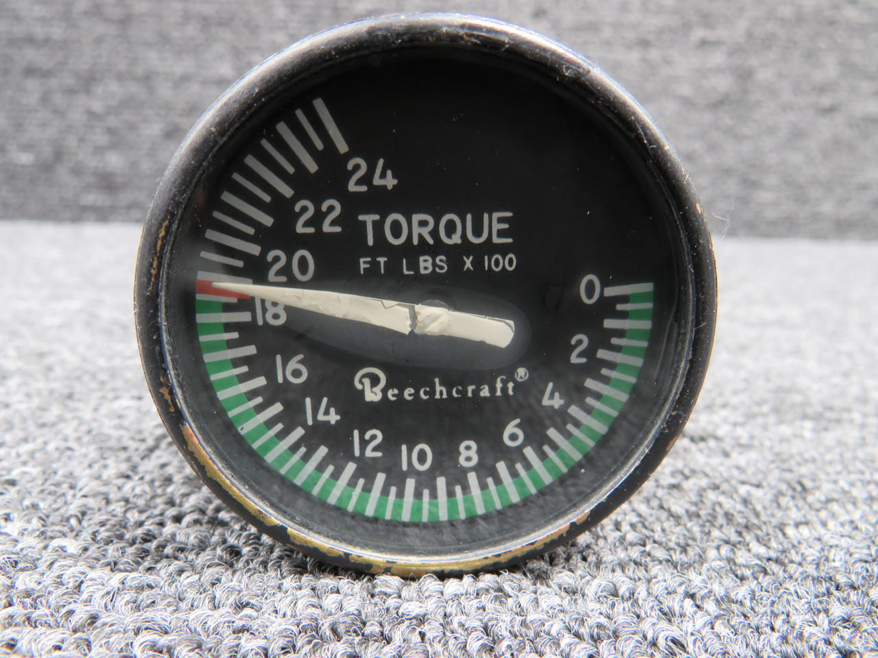 562-843 Hickok Torque Indicator (Worn Paint on Needle including Worn Face)