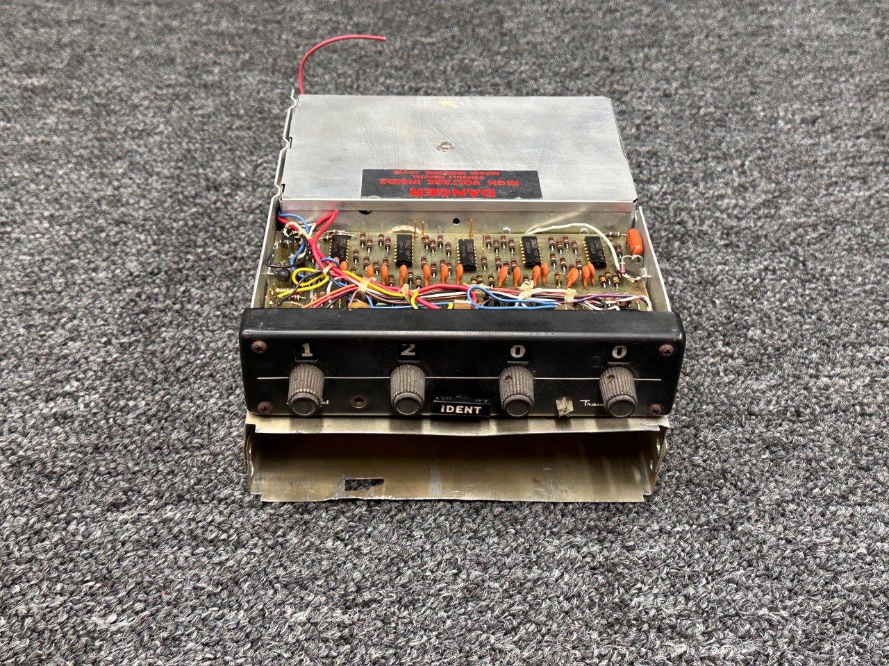 In-Flight Devices Starlight Transponder and Tray