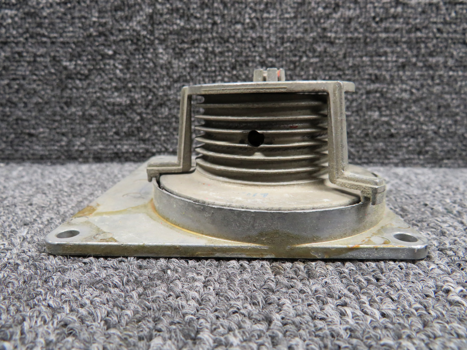 065-0030-27 Bendix King KM-275 Modified Servo Mount