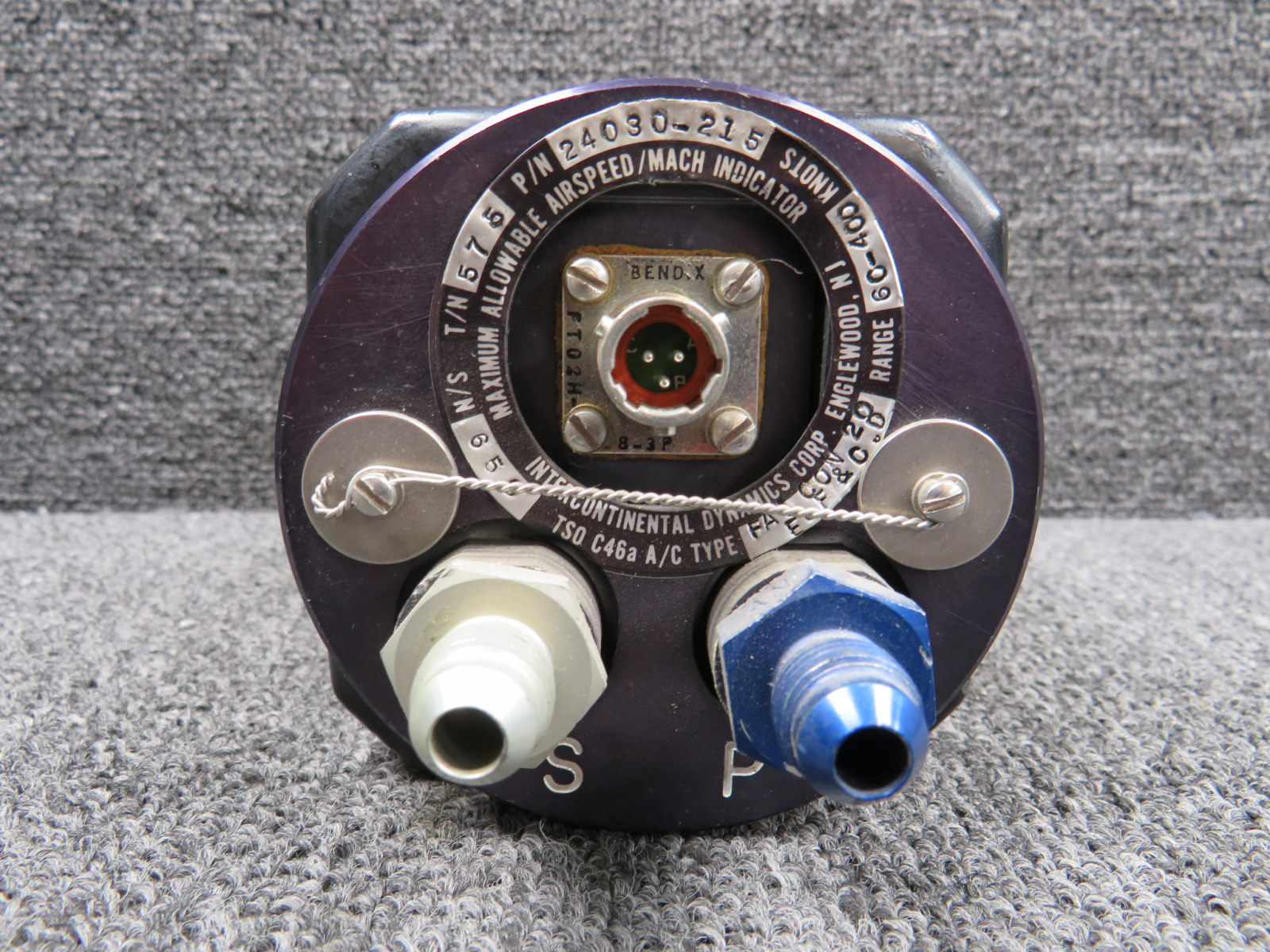 575-24030-215 Intercontinental Maximum Allowable Airspeed Mach Indicator