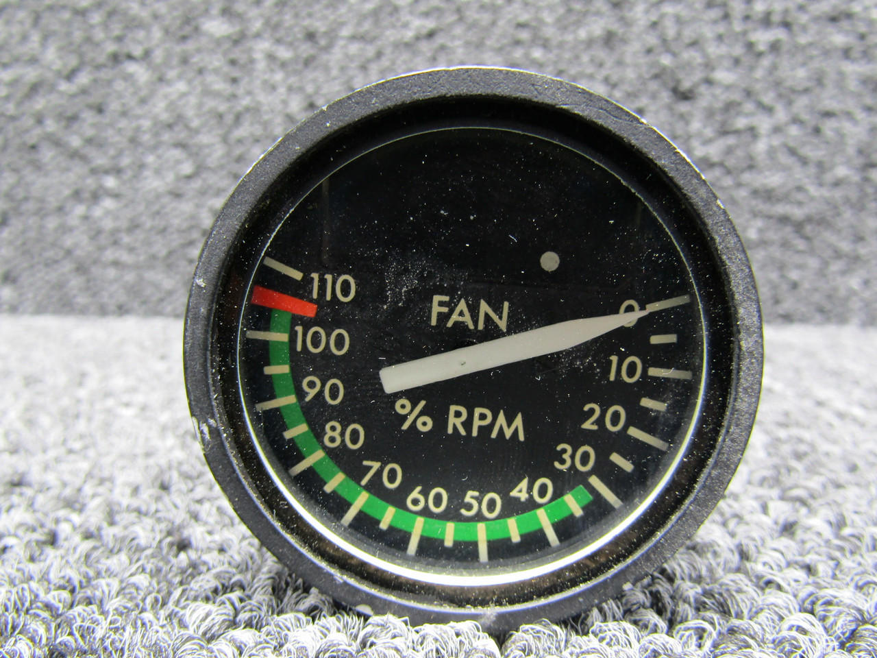 39800-122 Intercontinental Modified Fan Tachometer Indicator For Sale