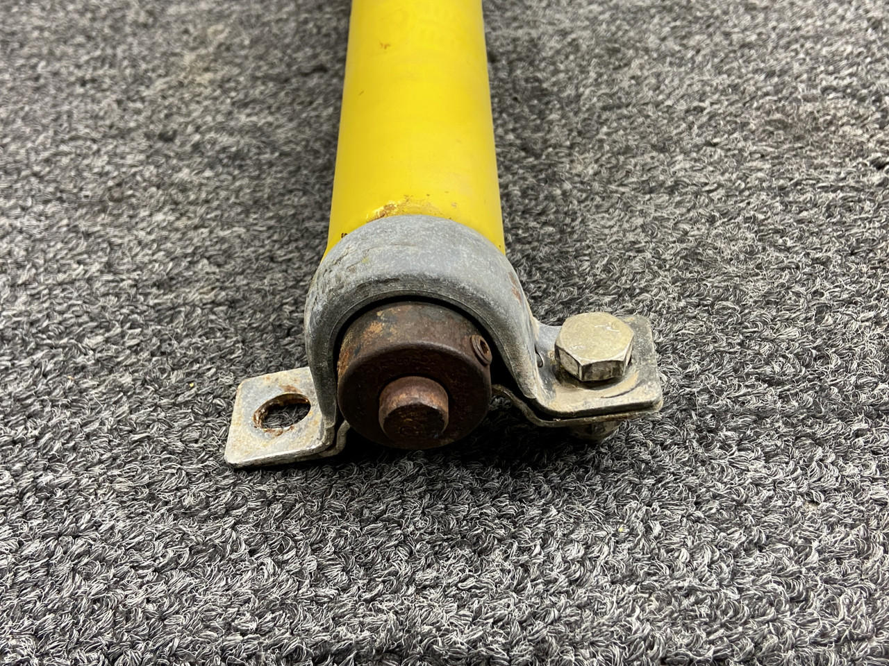 80067-10 Air Tractor AT-401 Gate Box Control Torque Tube (Has Minor ...