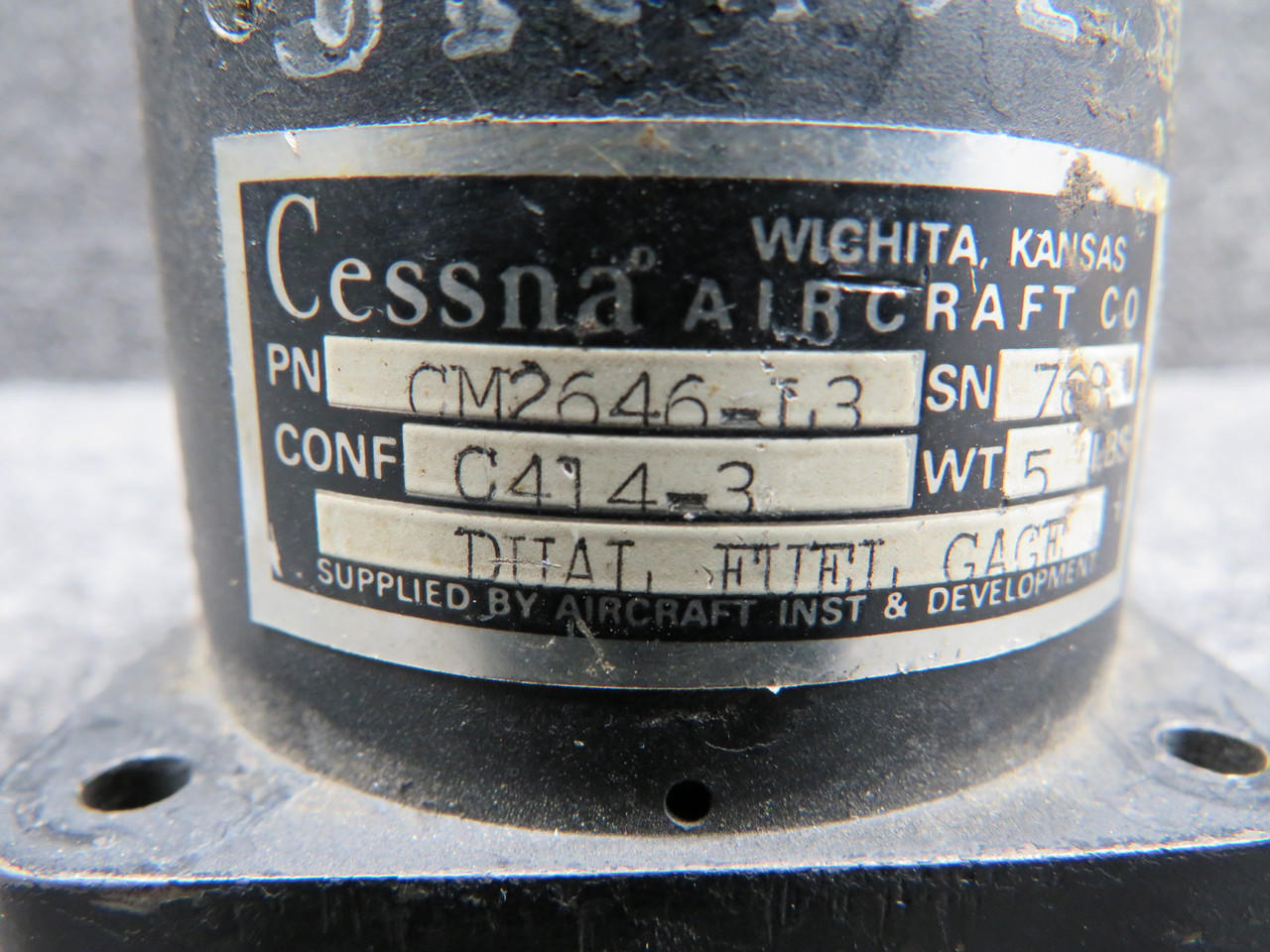 CM2646-L3 A.I.D Dual Auxiliary Fuel Indicator (Faded Numbers Indication)