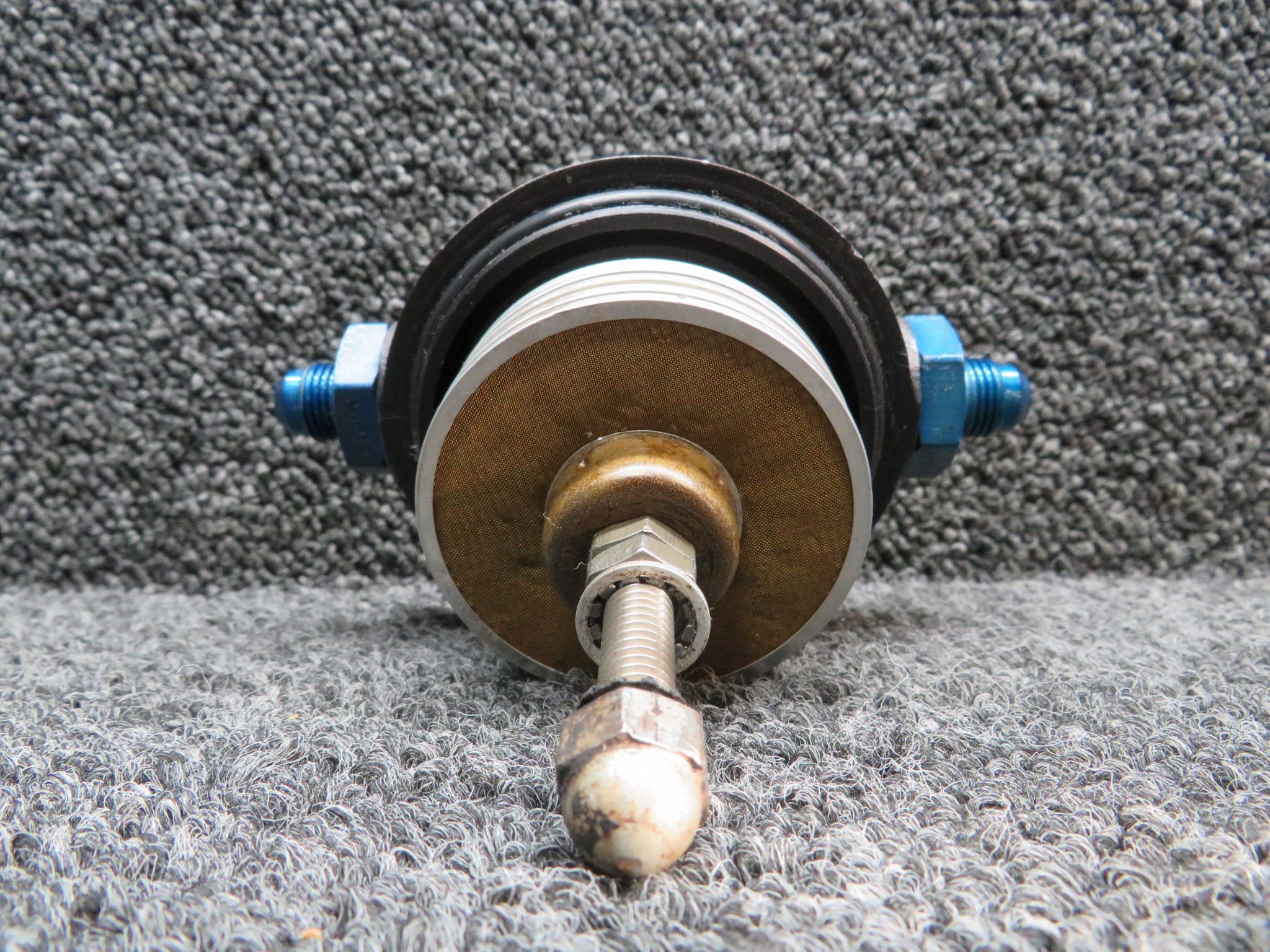751-983 Piper PA34-200T Fuel Filter Head and Stud Assembly- Has Filters
