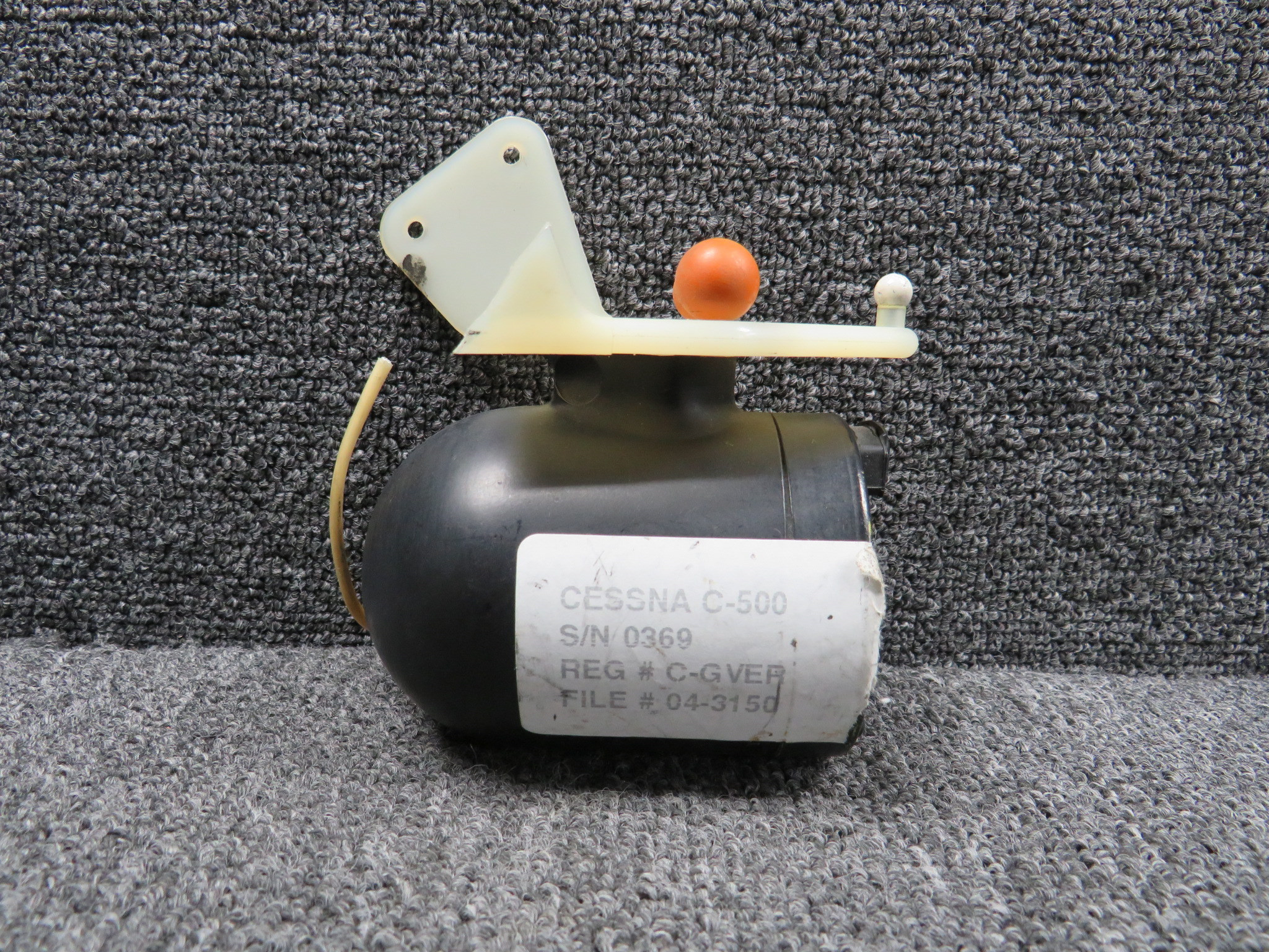 C2400 Airpath Windshield Mounted Compass (White Mount)