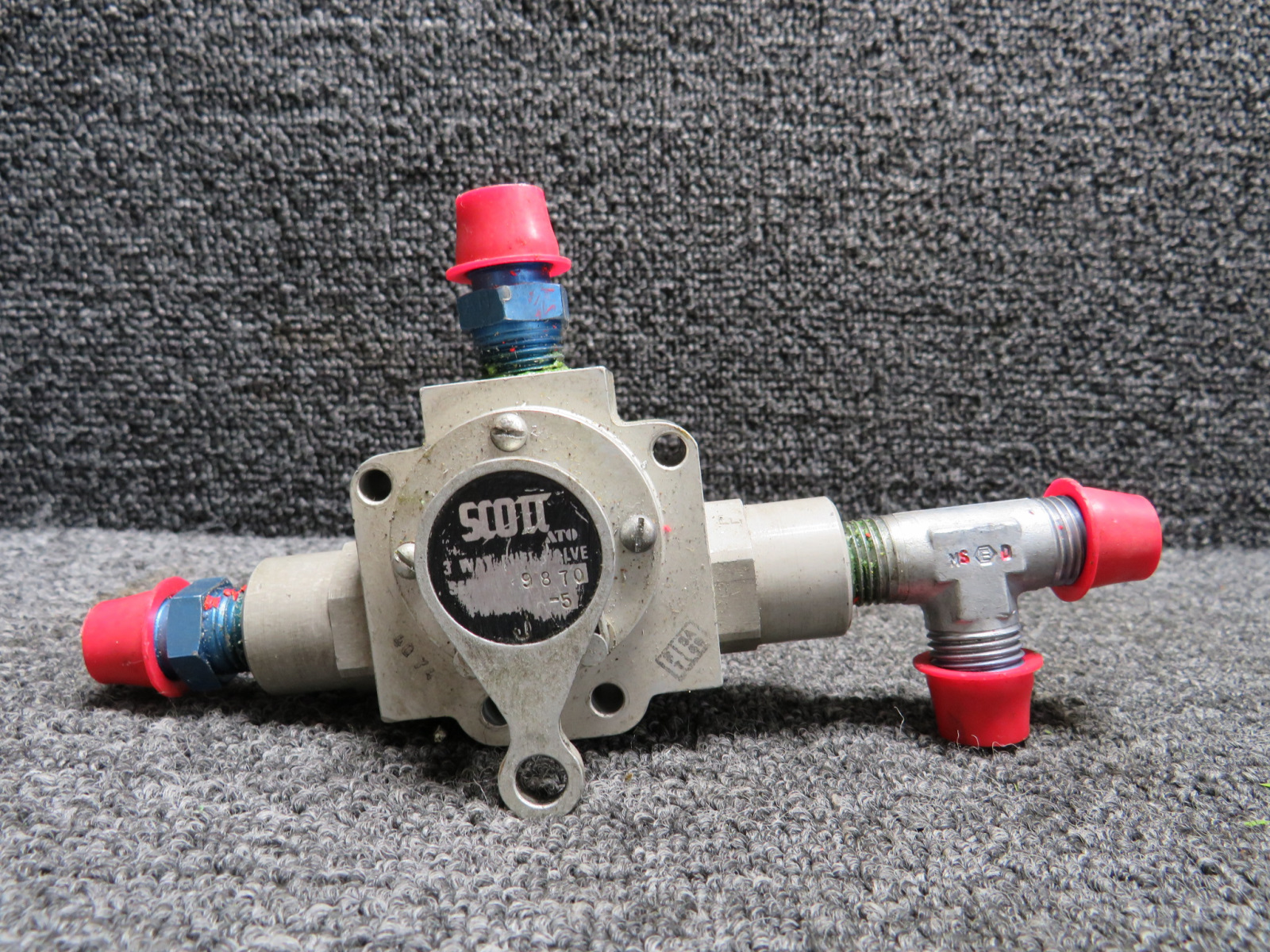 23640-5 Scott Aviation 3 Way Fuel Valve Unit