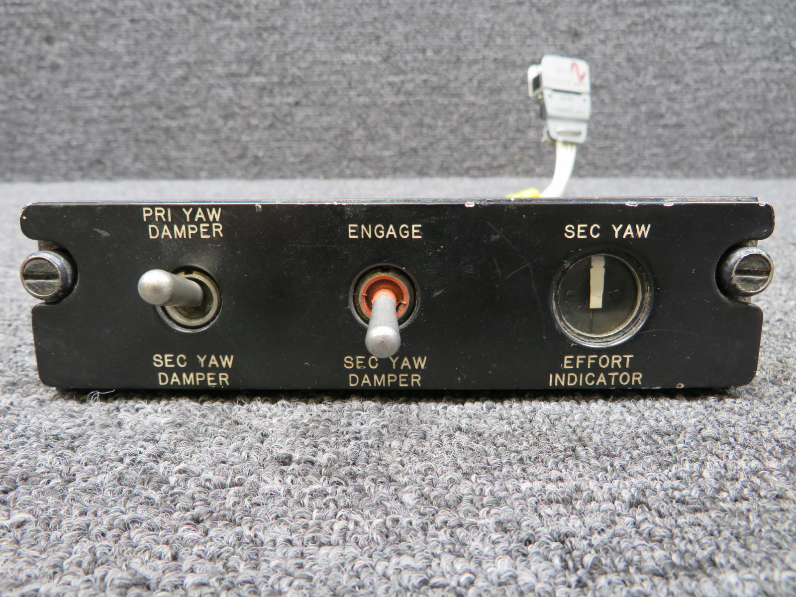 25-18209-13 Yaw Damper Aircraft Indicator Assembly Unit For Sale