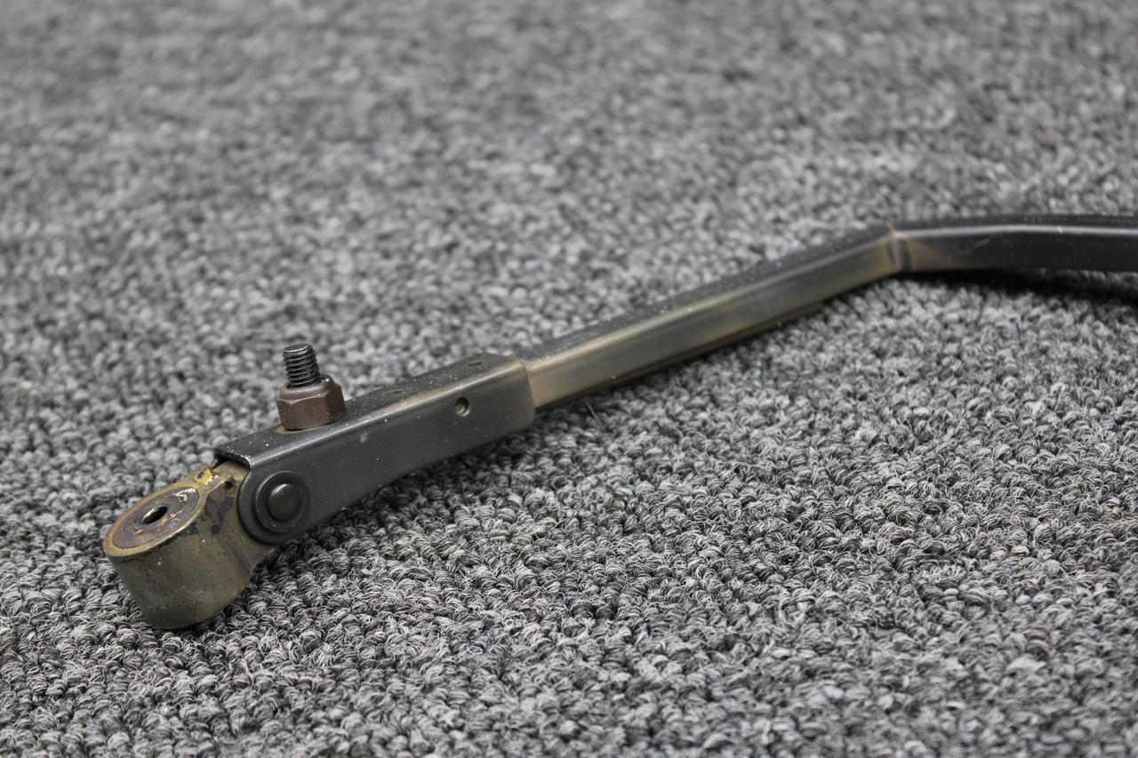 XW21559-1 (Alt PN: 551-920) Piper PA31-350 Alco Windshield Wiper Arm ...