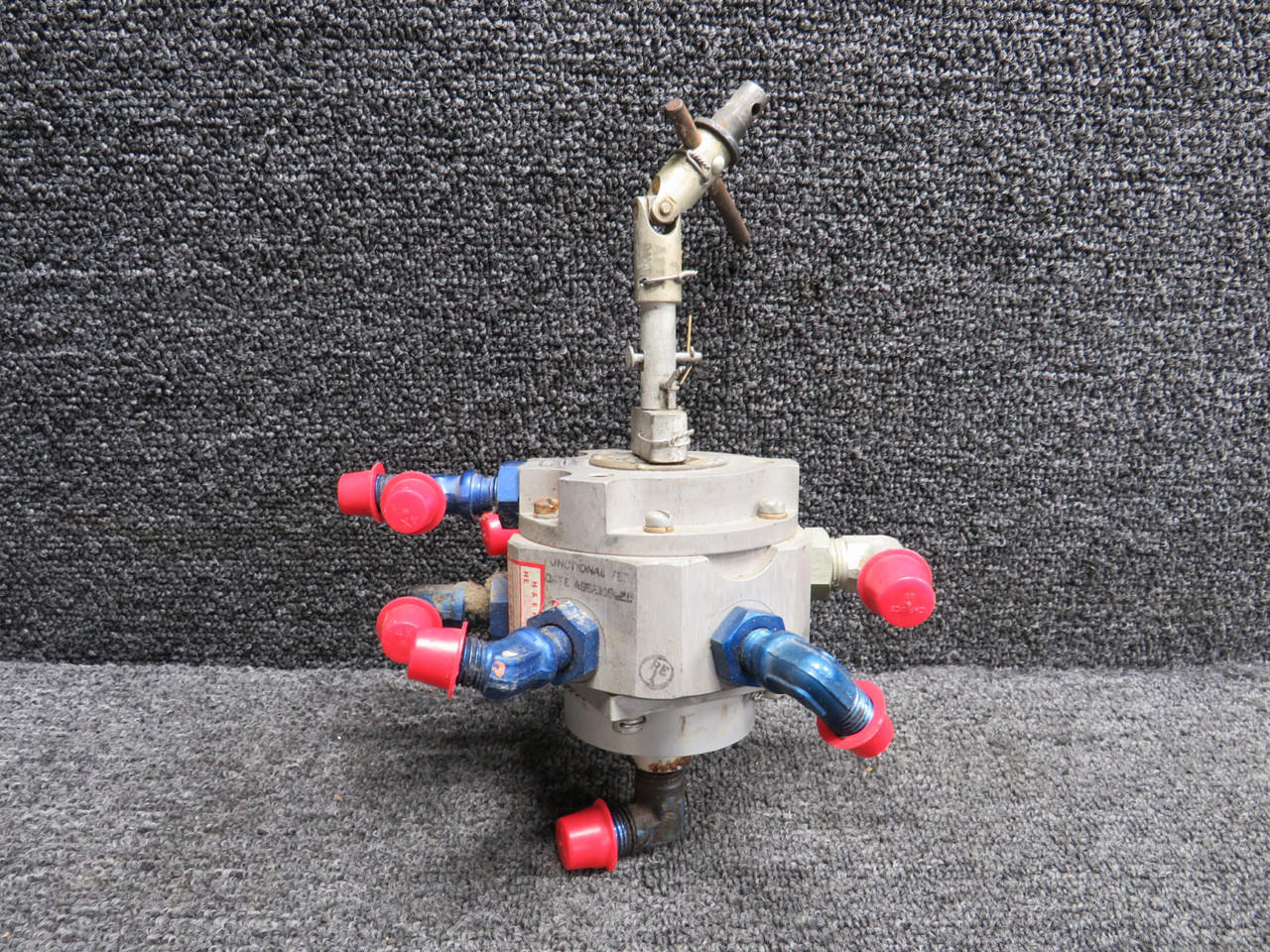 HE825-2 H and E Aircraft Missing Handle Fuel Selector Valve