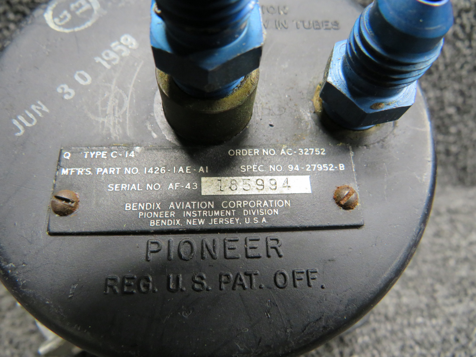 1426-1AE-A1 Bendix C-14 Airspeed Indicator Unit (Worn Face)