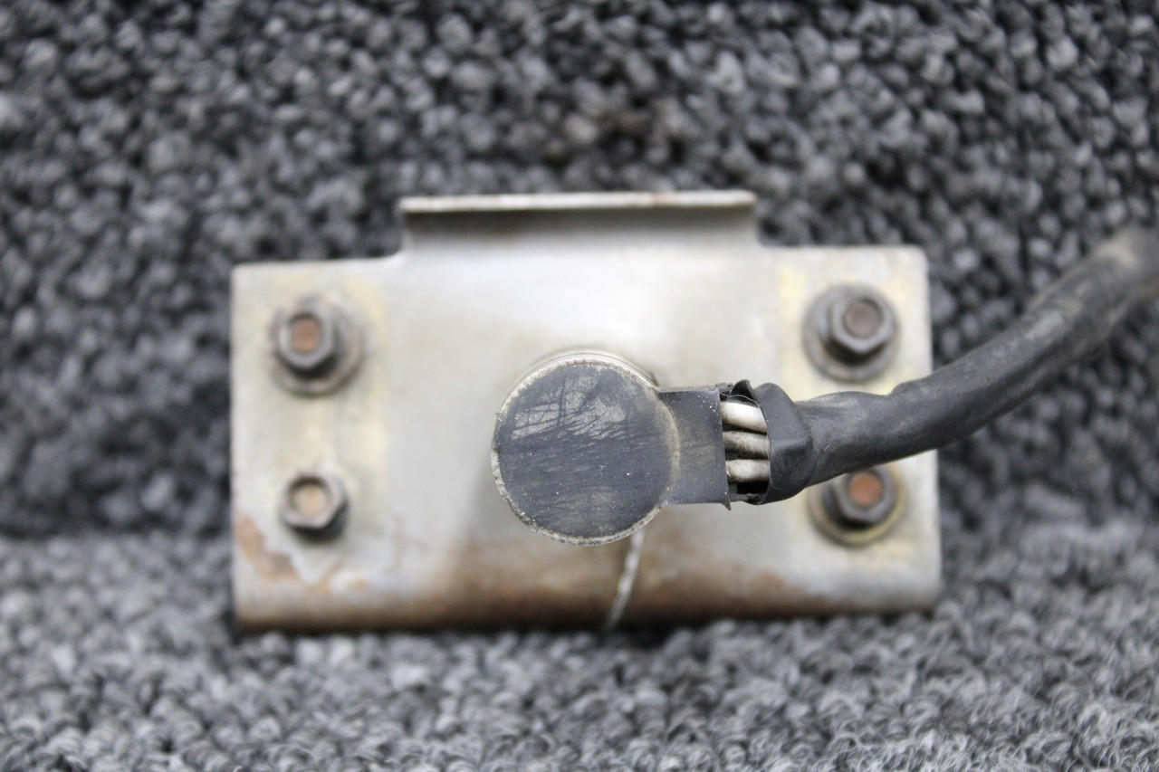 622EN18-6, 6241108-9 Cessna 650 Micro Switch Squat Switch Comes with ...