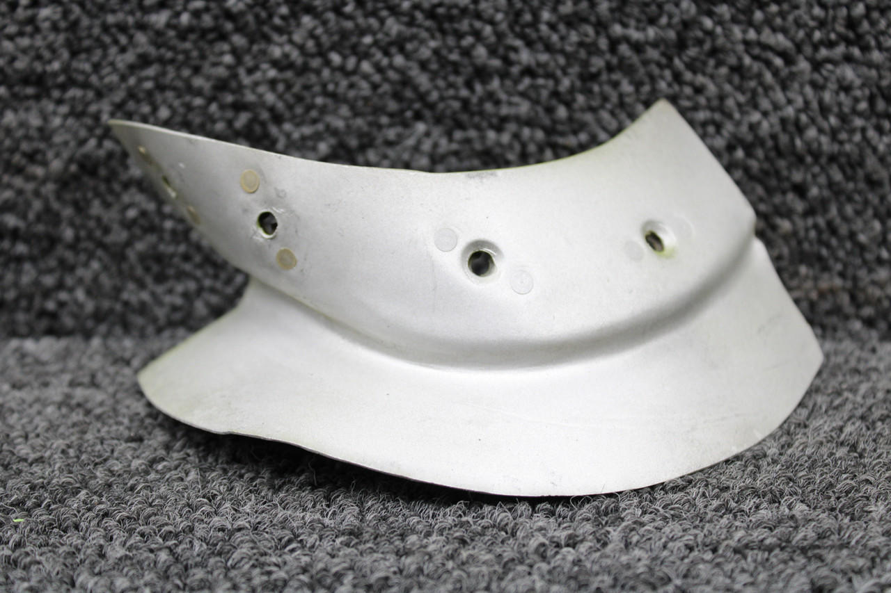 1213710-20 Cessna 210 Wing Fairing Retainer Right