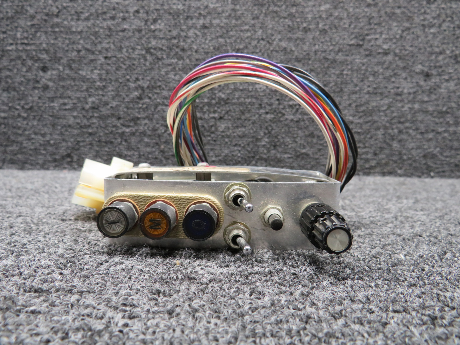 0570425-4 Cessna 24 Voltage Aircraft Marker Beacon Light Box Control ...