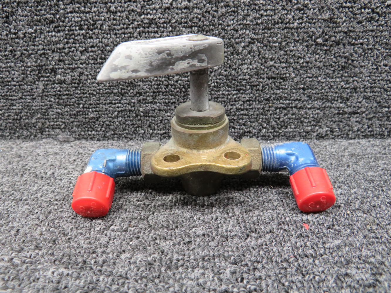 X670401 Grumman AA-1 Flight Fuel Selector Valve Assembly With A Handle